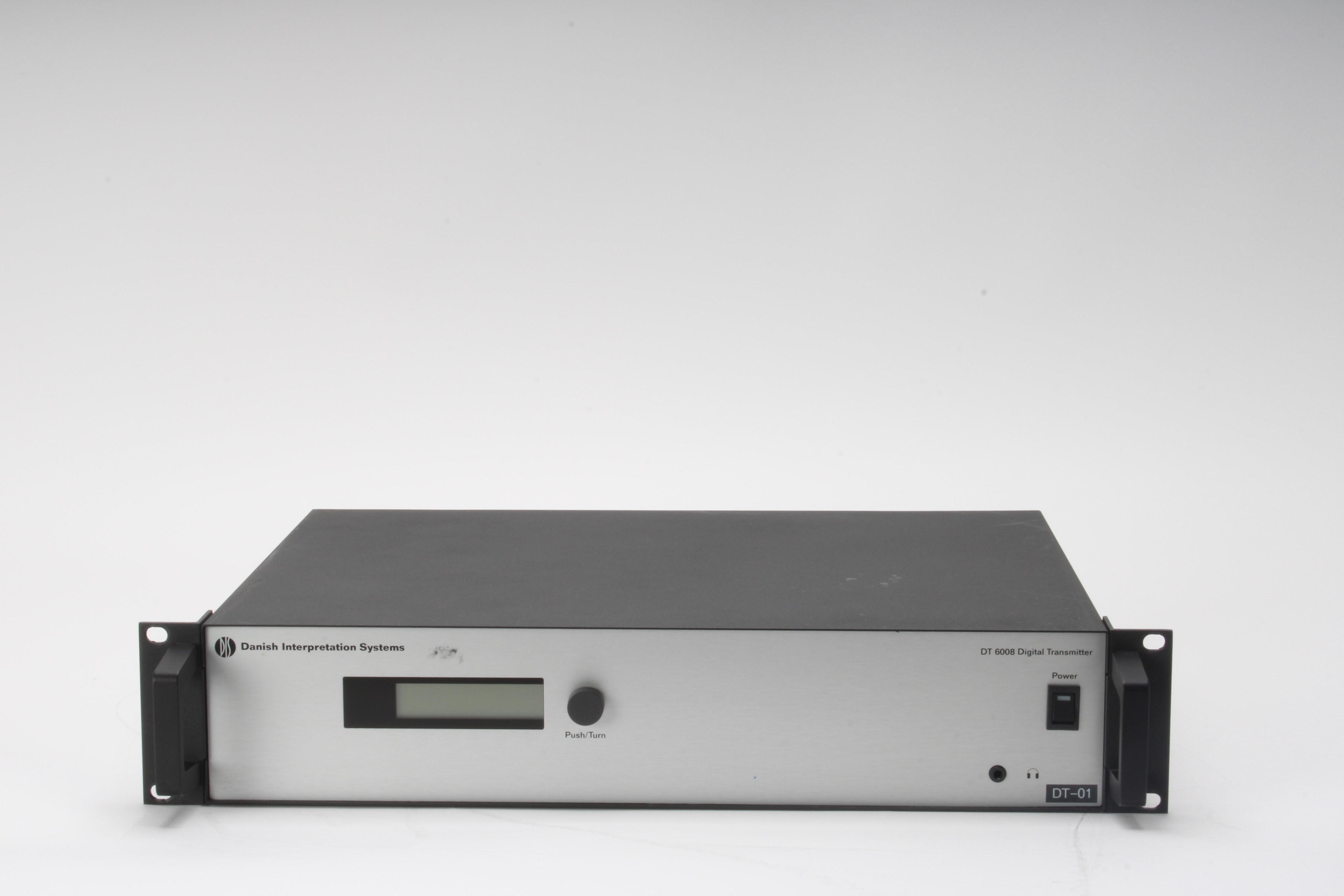 Shure DT 6008 8-Channel Digital IR Infrared Transmitter – NTC Tech