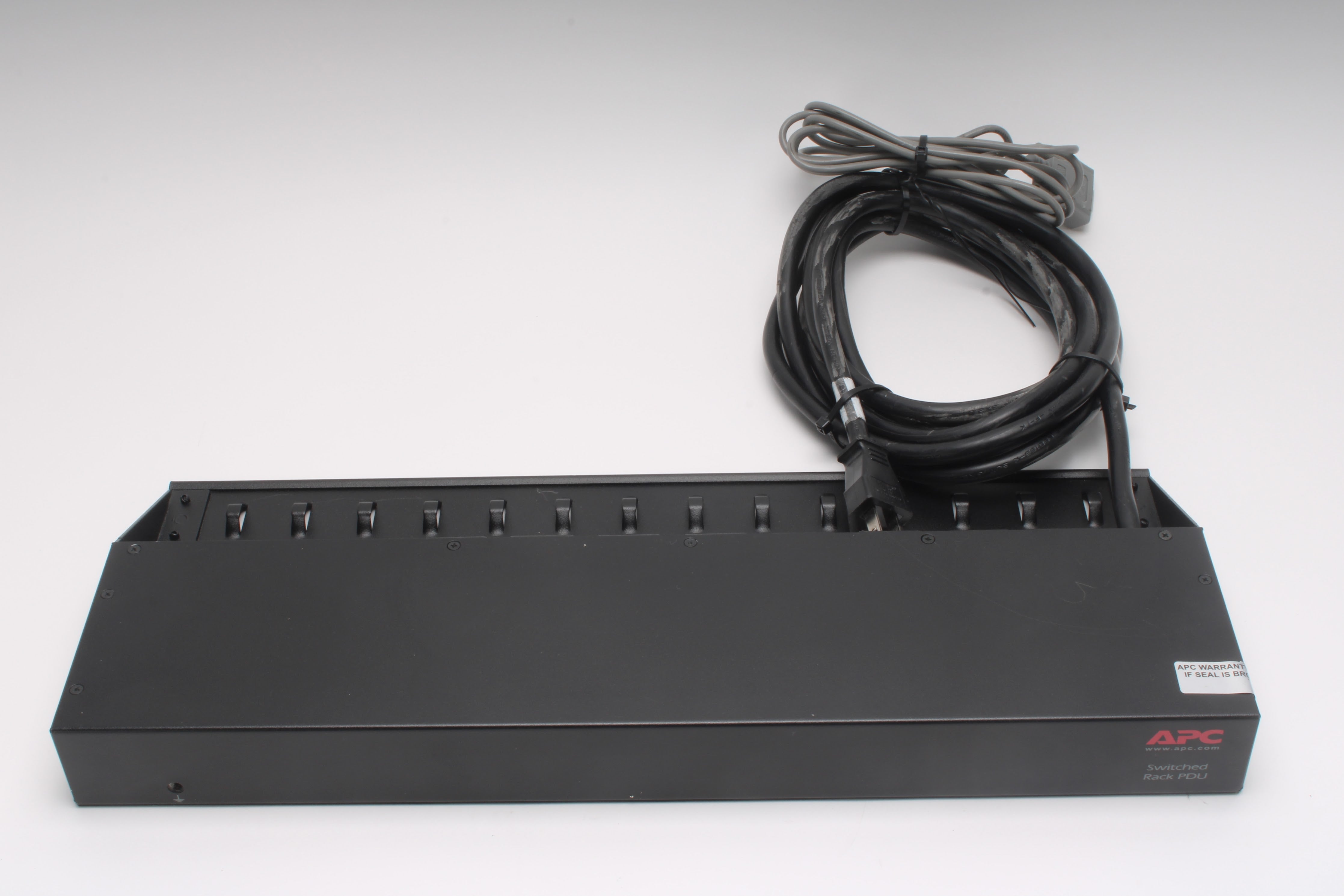 APC AP7900 8-Port Rack PDU 1U 15A 120V Surge Protector with Cable Orga – NTC Tech