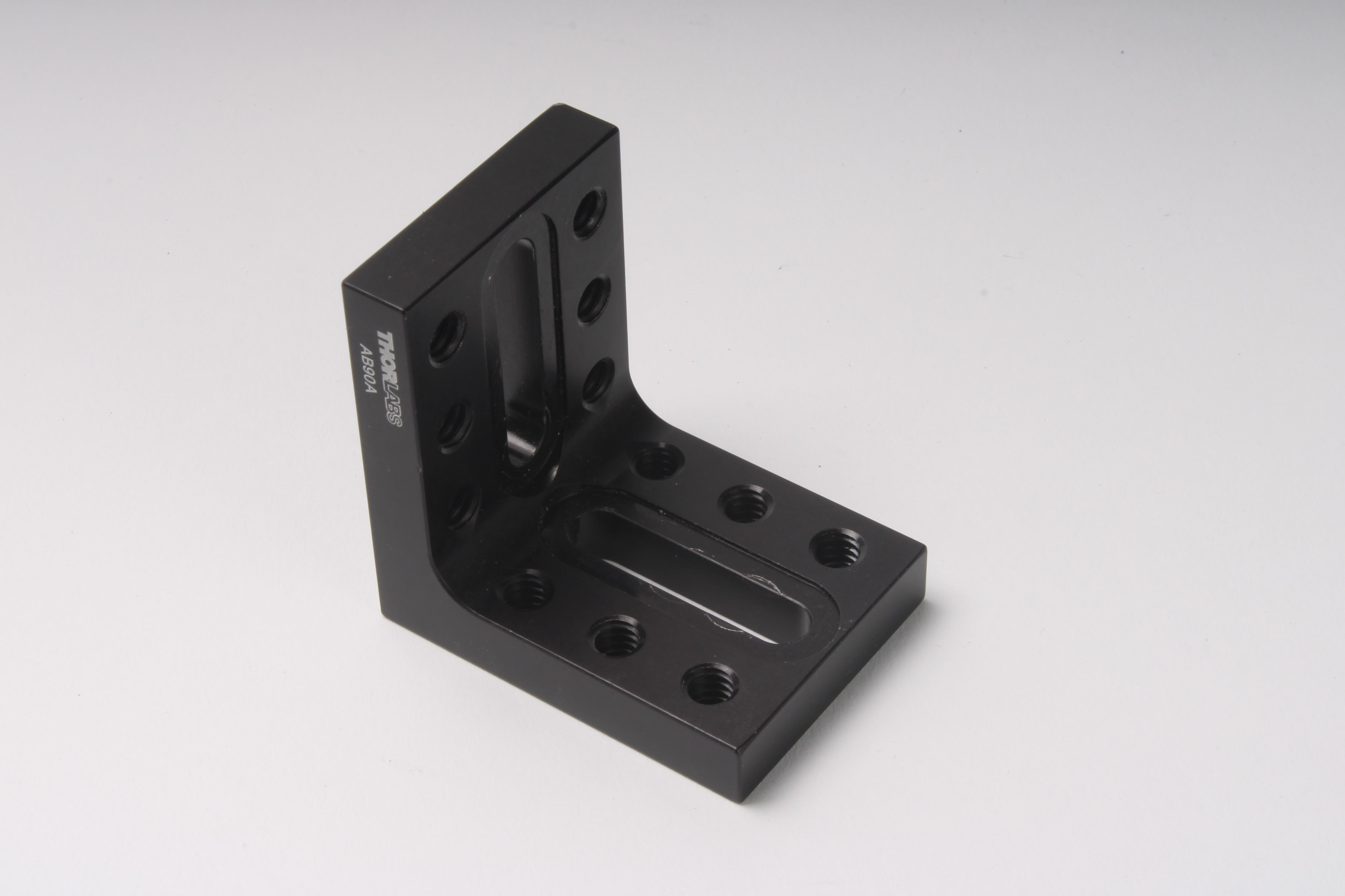 Thorlabs AB90A Right-Angle Bracket W/ Counterbored Slots & 1/4"-20 Tap – NTC Tech