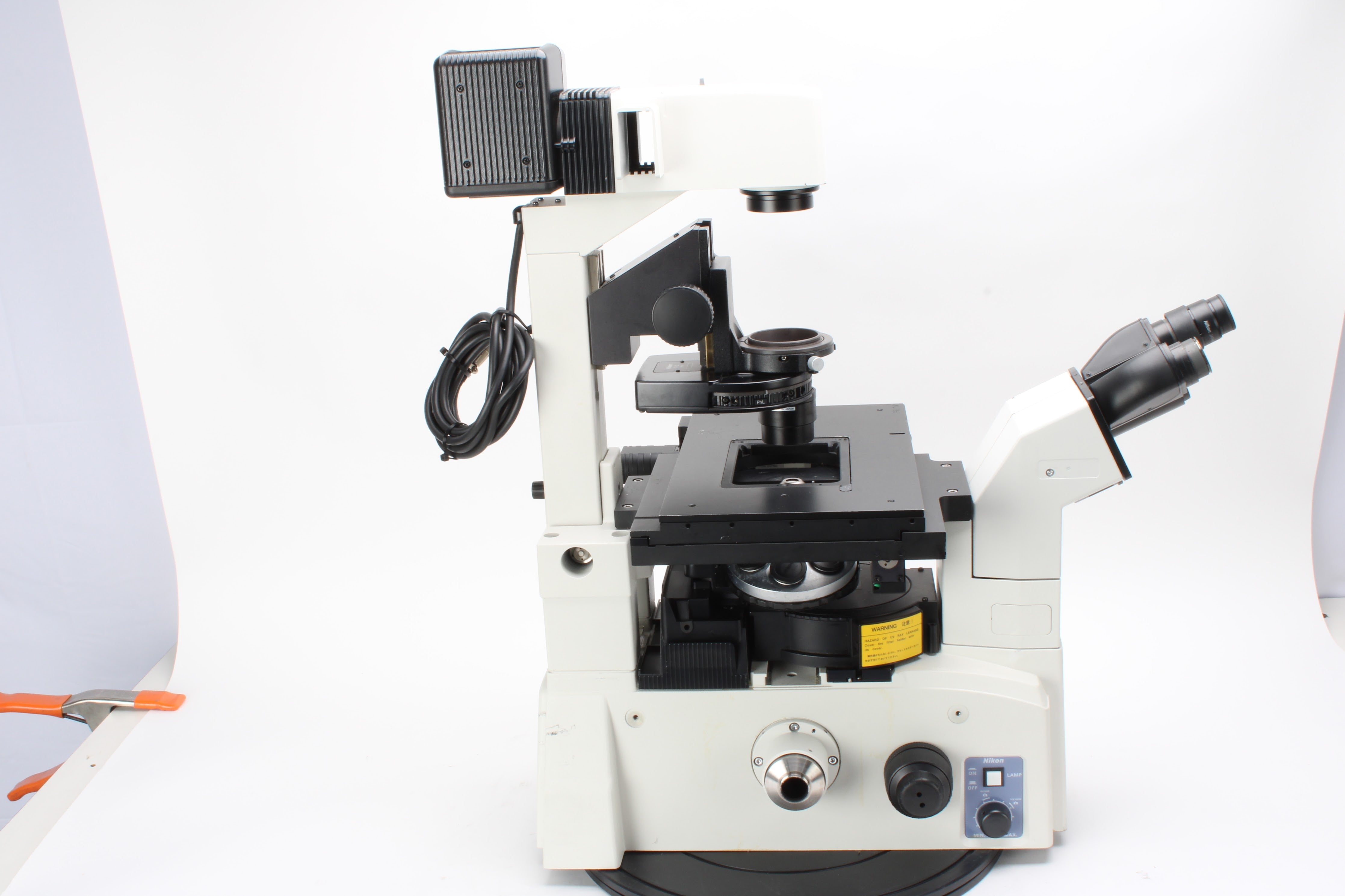 Nikon Eclipse TE2000-S Inverted Research Microscope With Accessories – NTC Tech