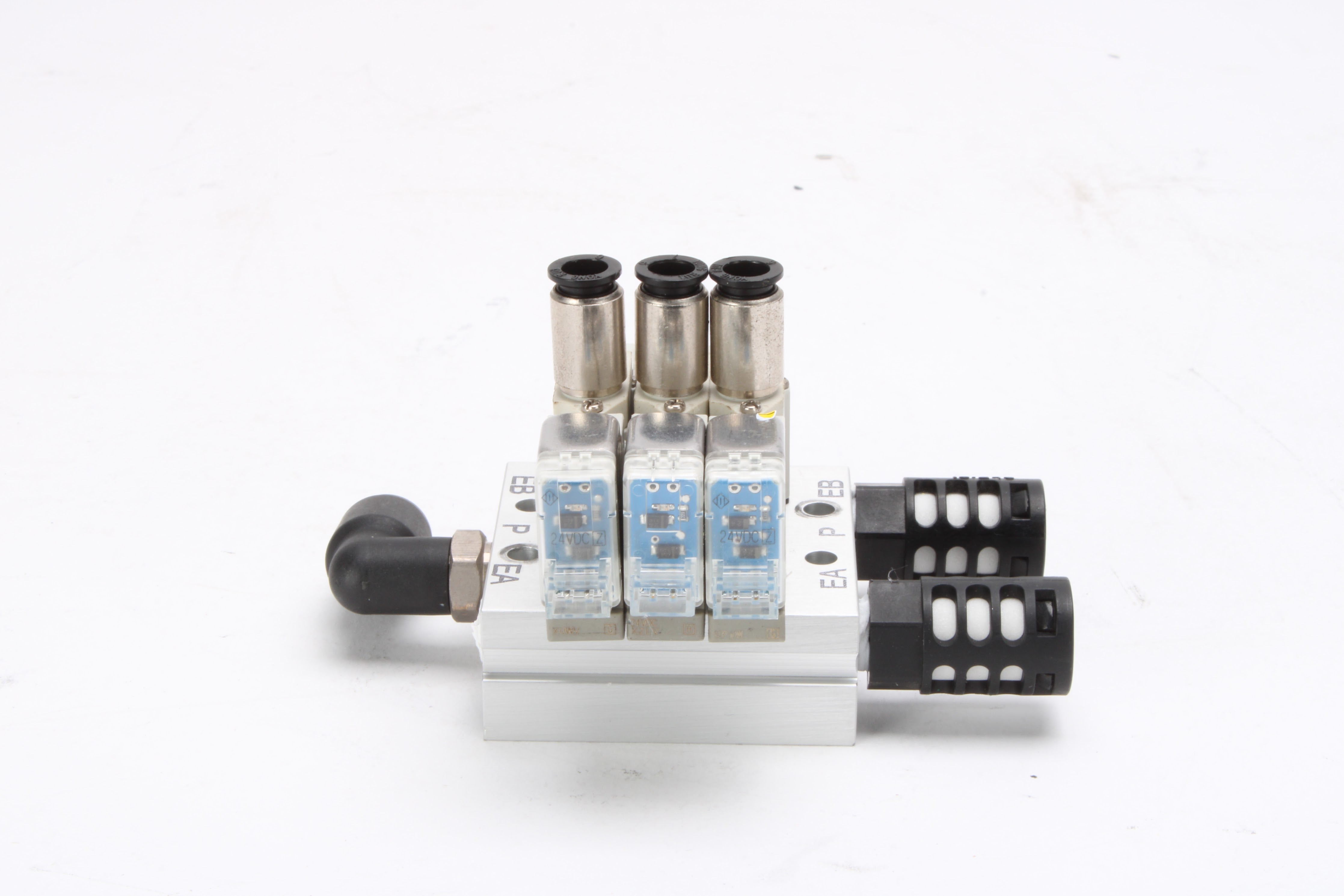 SMC 3x SY3120-5LZD-M5 Solenoid Valve With Manifold - Fair Condition – NTC Tech