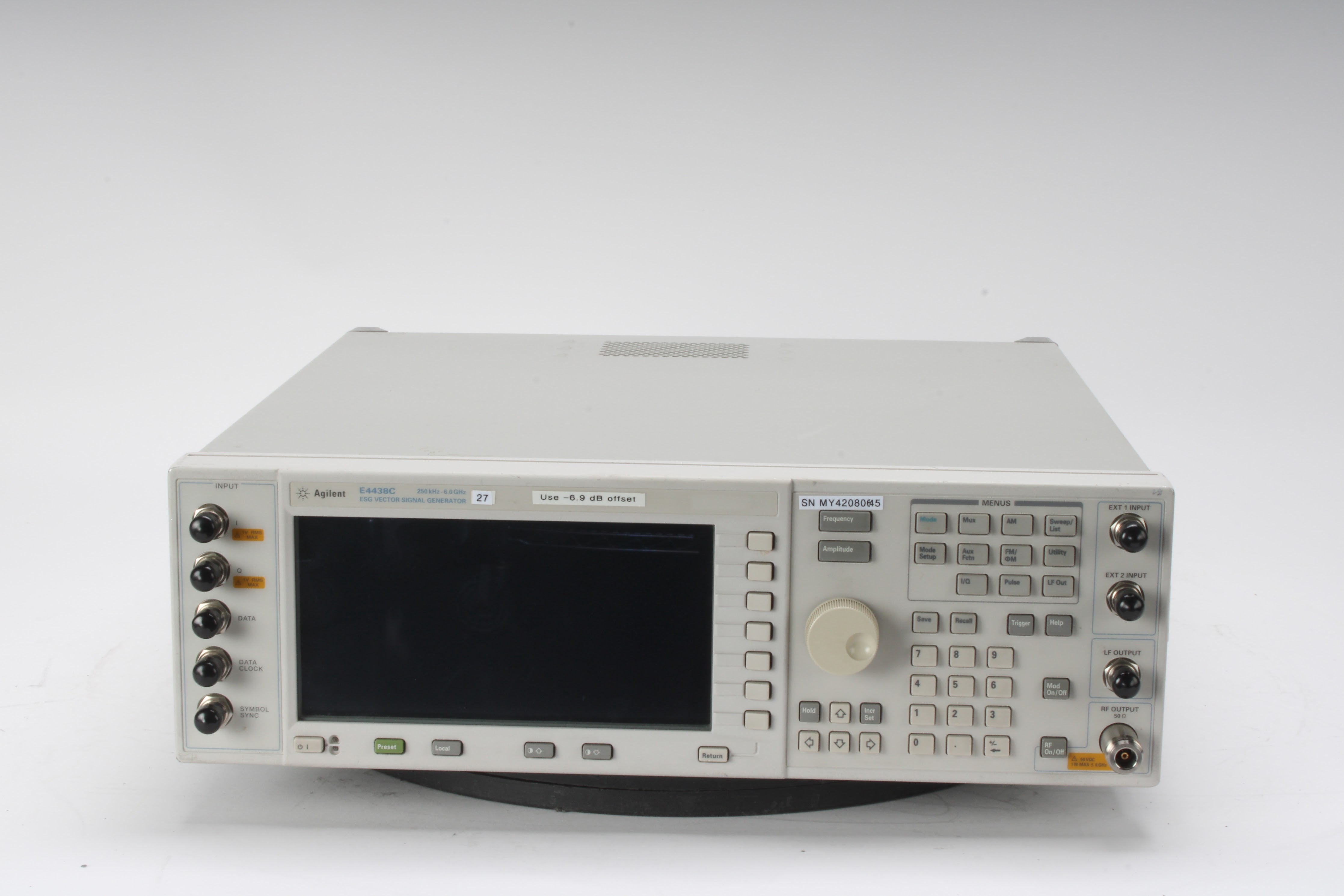Agilent E4438C ESG Vector Signal Generator 250kHz-6.0gHz - AS IS – NTC Tech