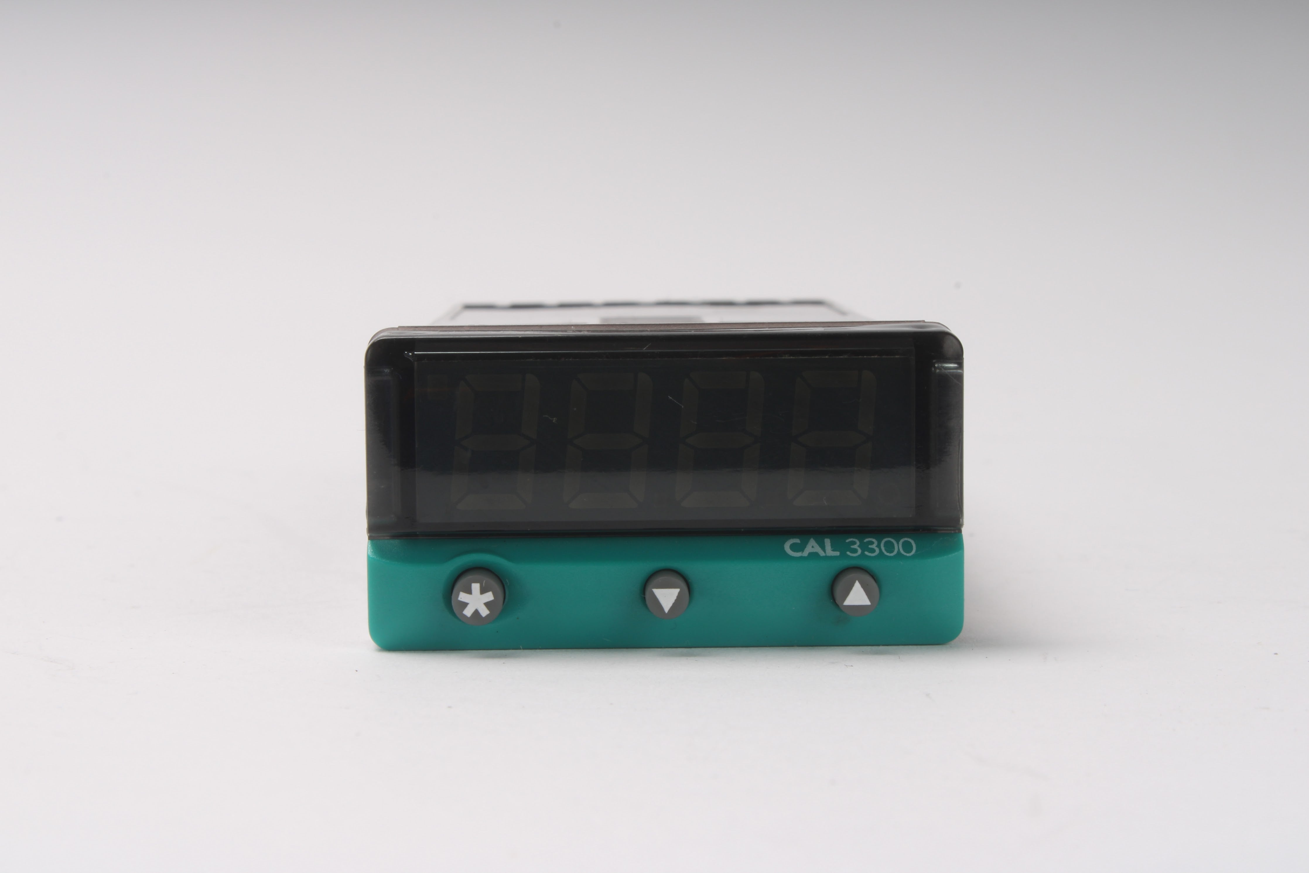 CAL Controls 3300 Series Temperature Controller - Fair Condition – NTC Tech