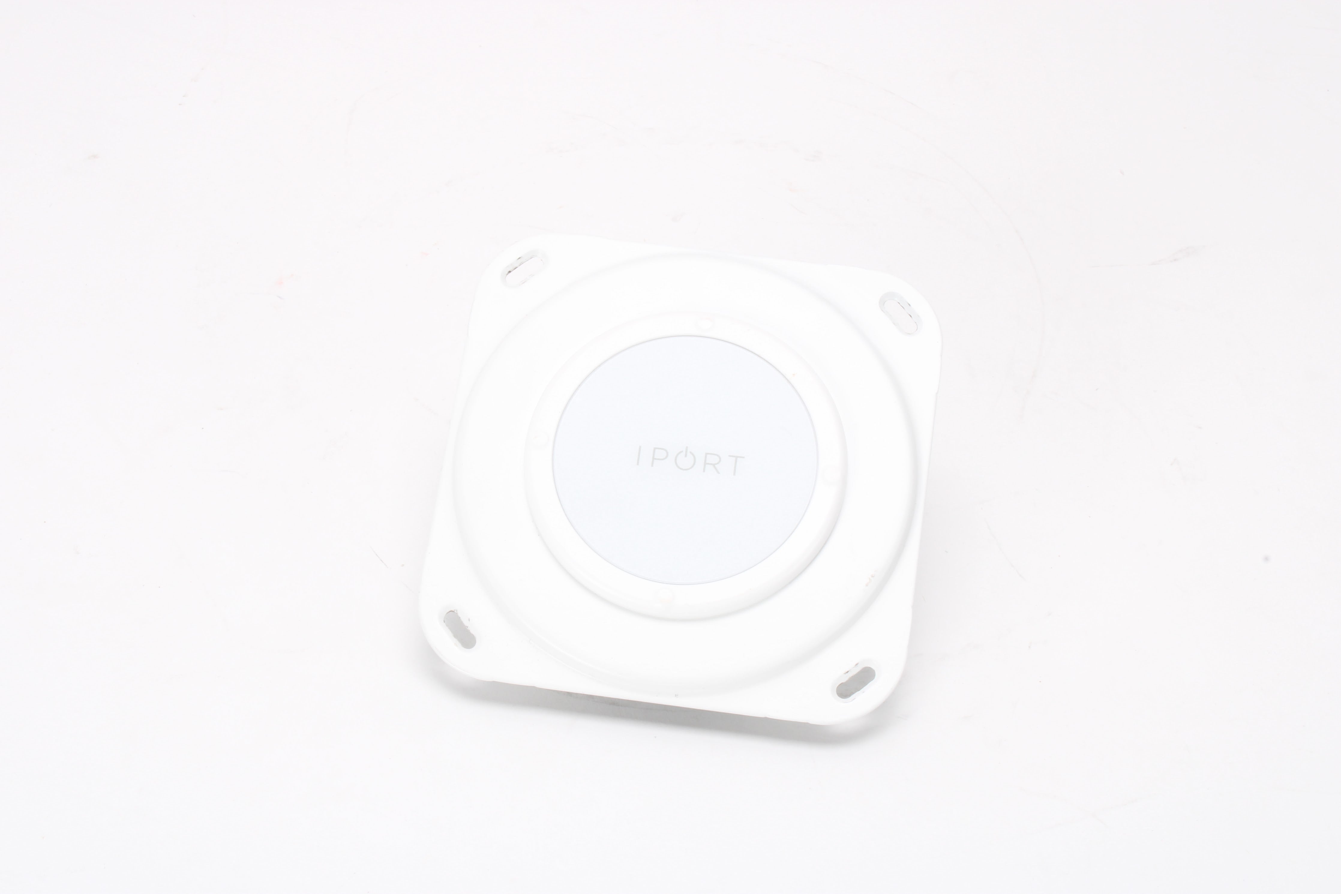 iPort LaunchPort Wall Station - White – NTC Tech