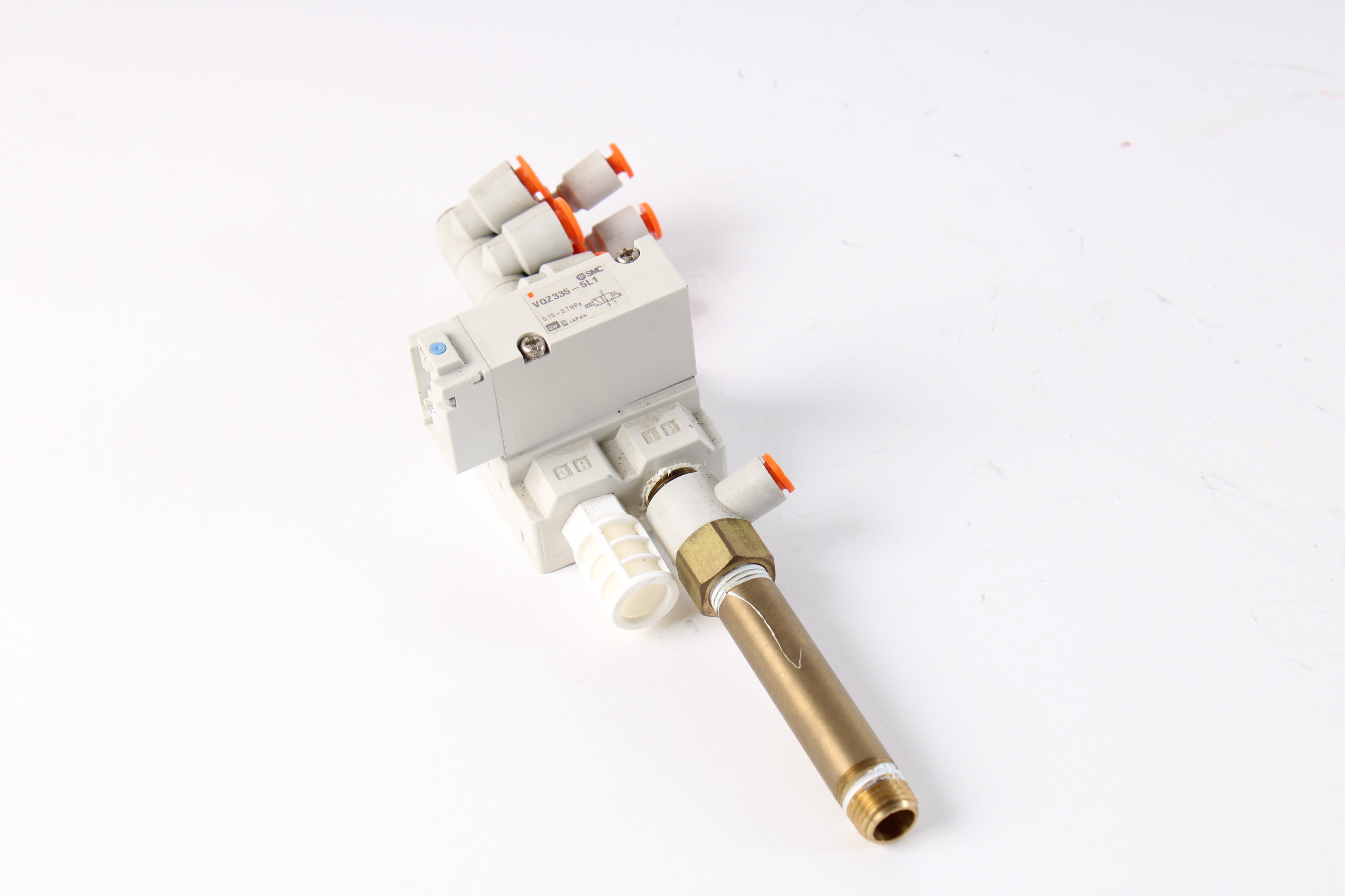 SMC VQZ300 Mounted Solenoid Valve W/ VQZ335-5L1 Valve – NTC Tech