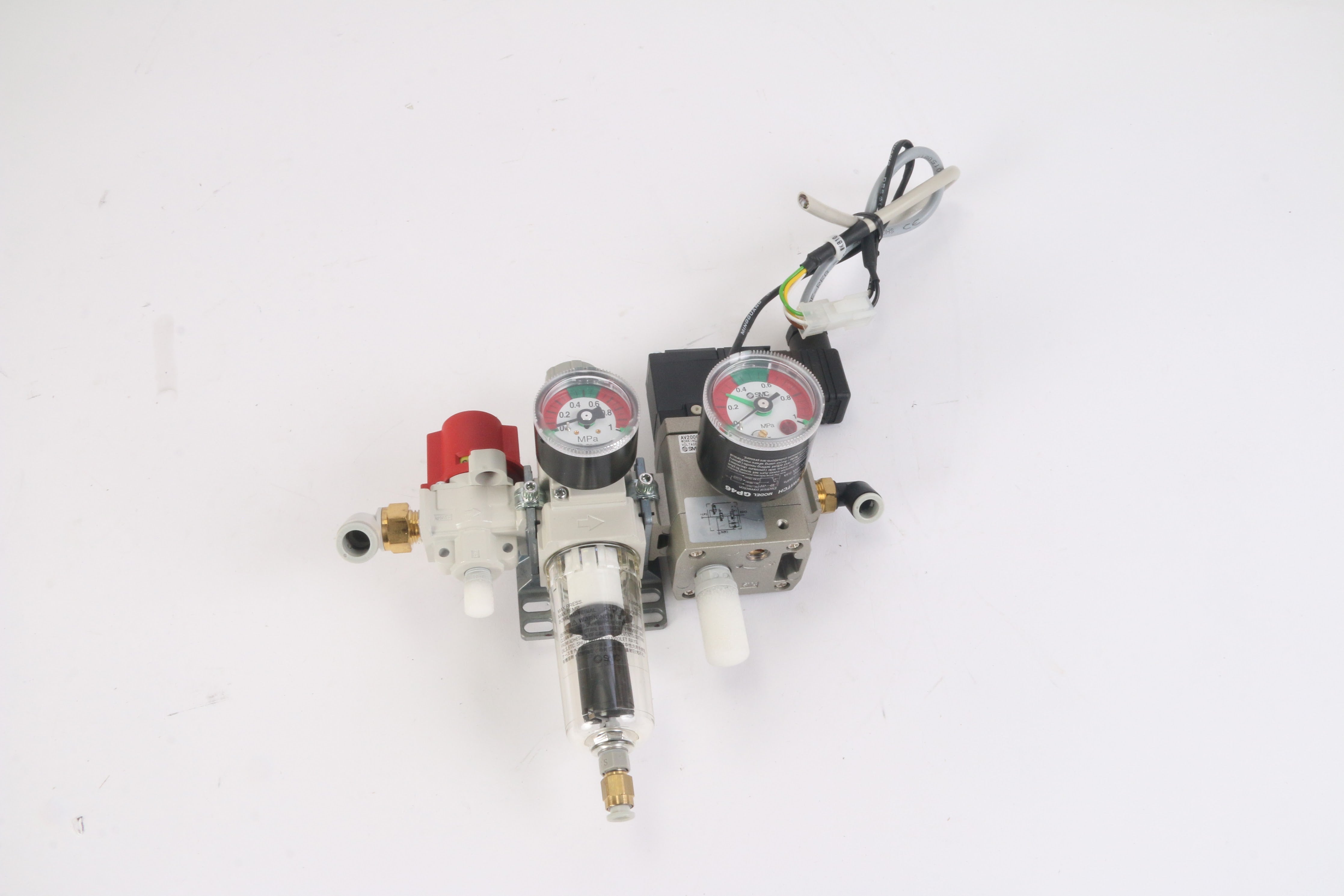 SMC AW20-02C-B Filter Regulator W/ SMC AV2000-02-5YZ Valve VHS20-02A V – NTC Tech