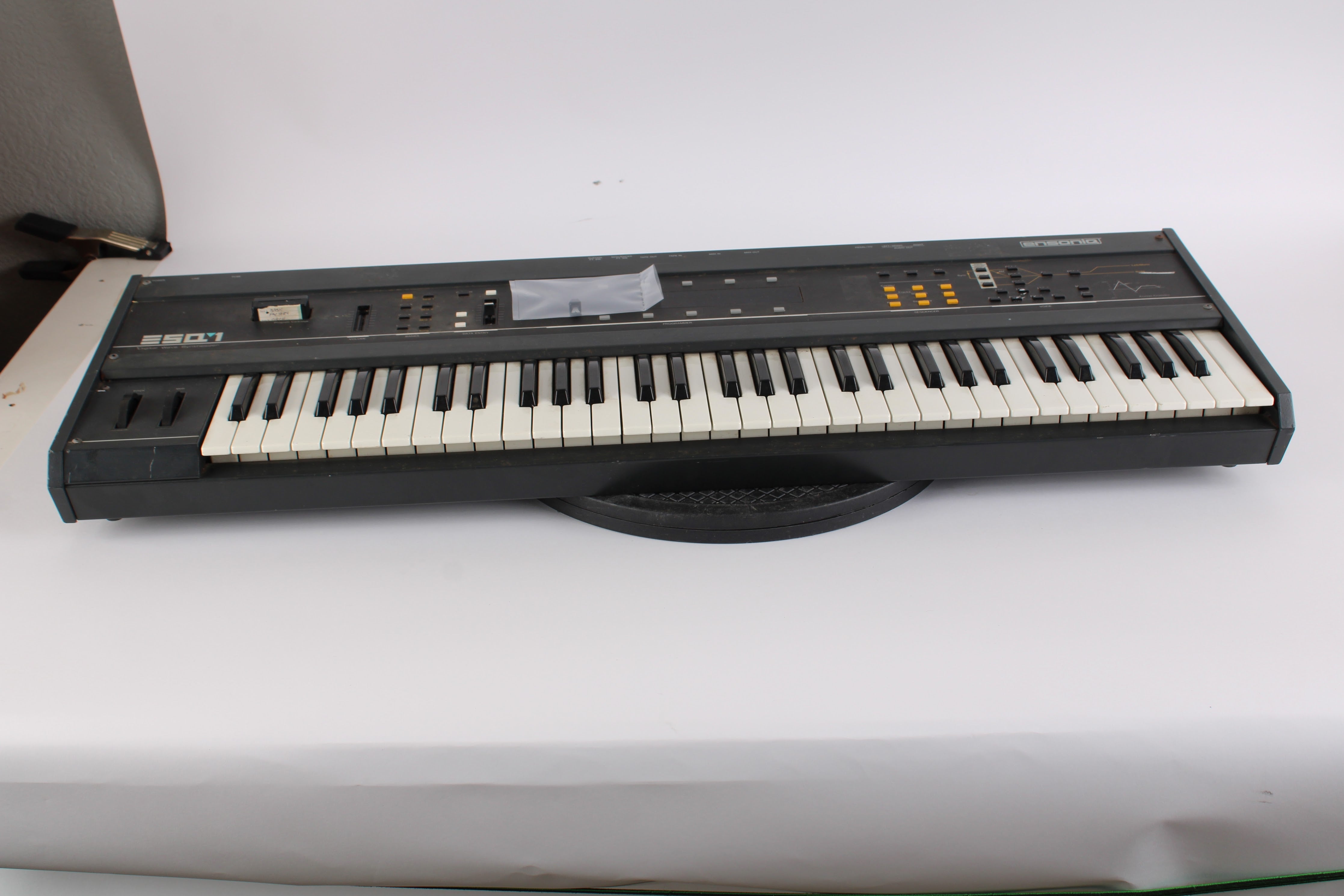Ensoniq ESQ1 Digital Wave Synthesizer W/Basic Factory Orch Sfx Program – NTC Tech