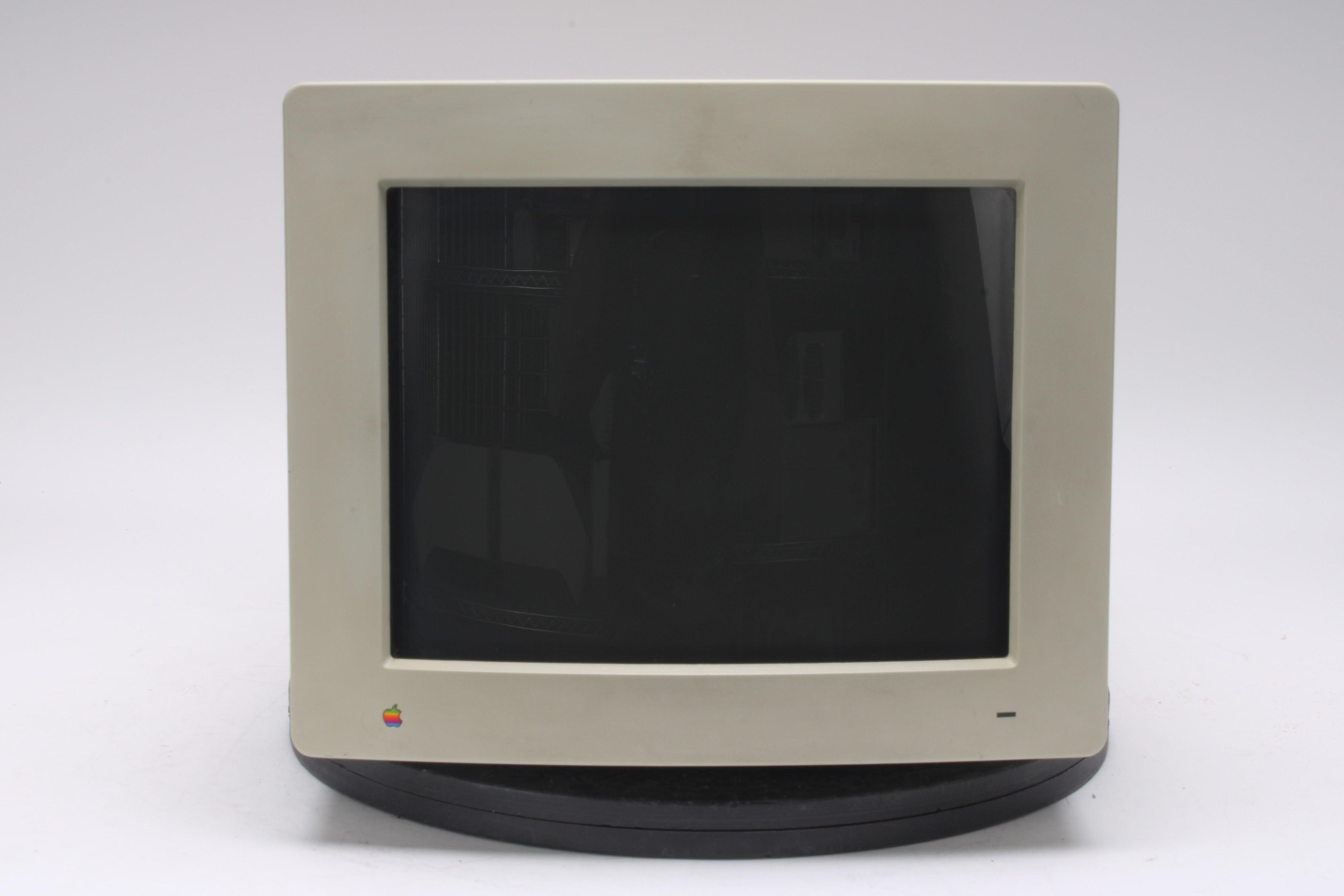Apple M0401 High-Resolution RGB Monitor - Fair Condition – NTC Tech