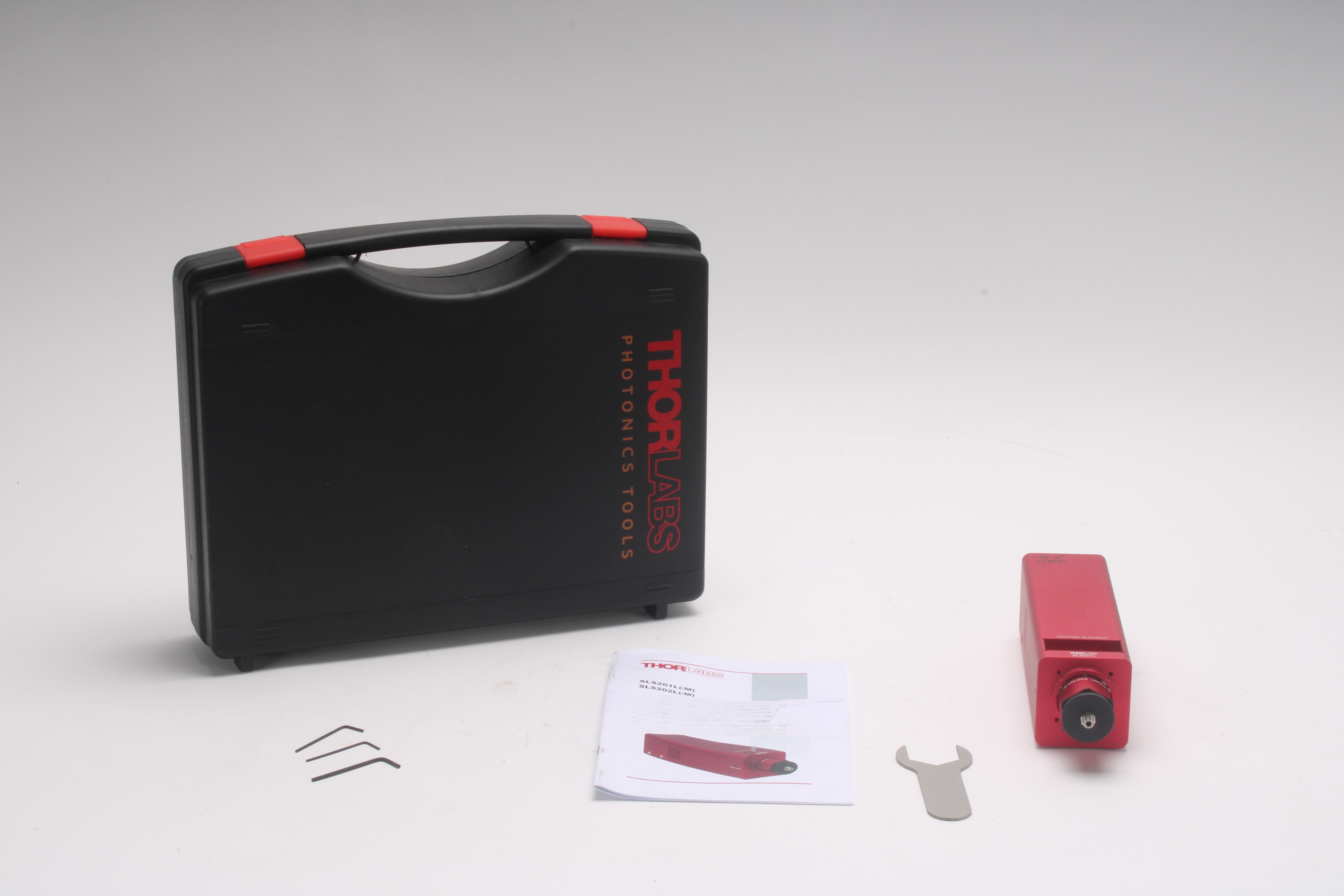 Thorlabs SLS201L Stabilized Fiber-Coupled Light Source With Accessorie ...