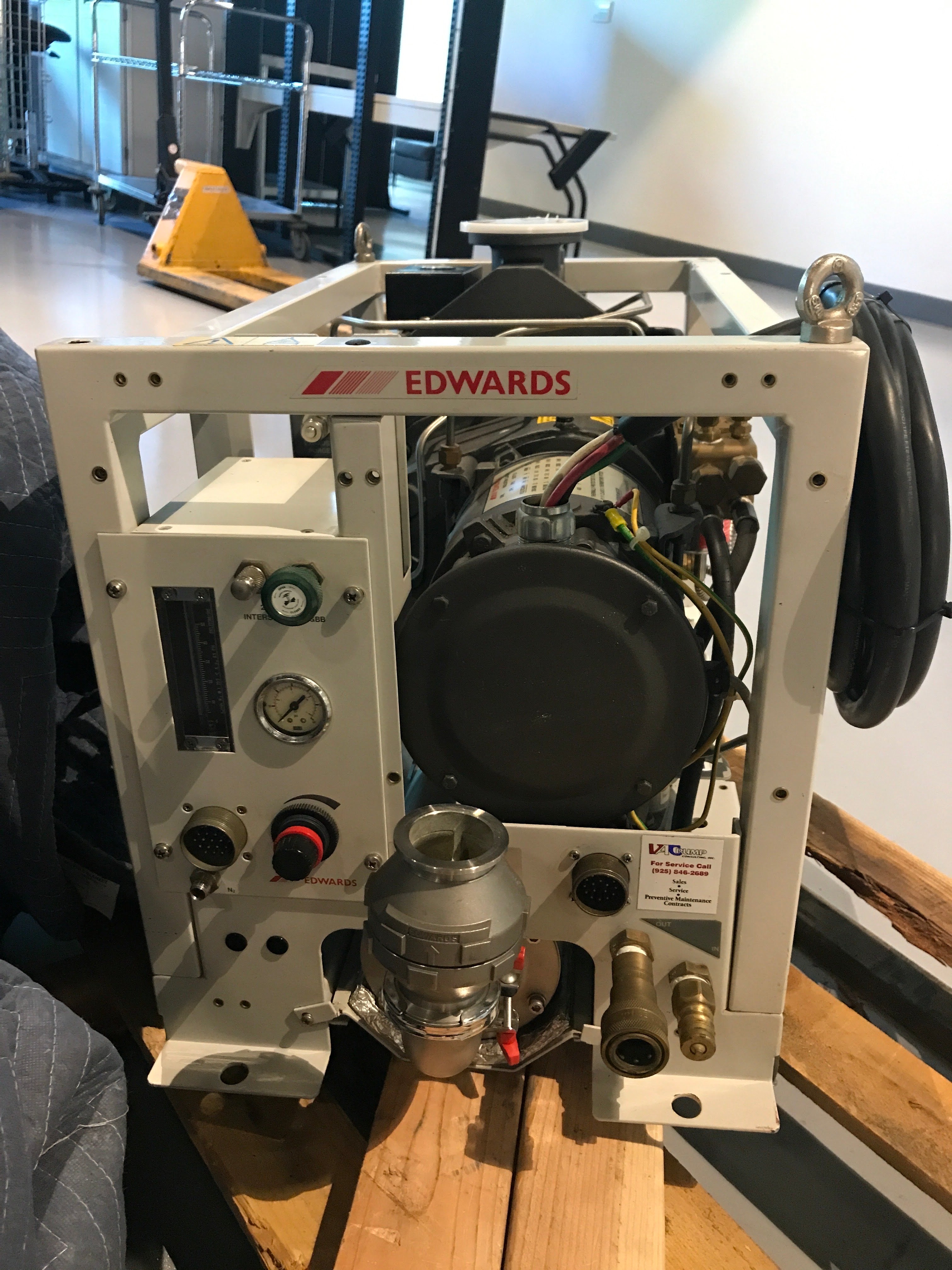 Edward QDP40 Vacuum Pump With D90L Rotary Vane Vacuum Pump - Fair Cond ...