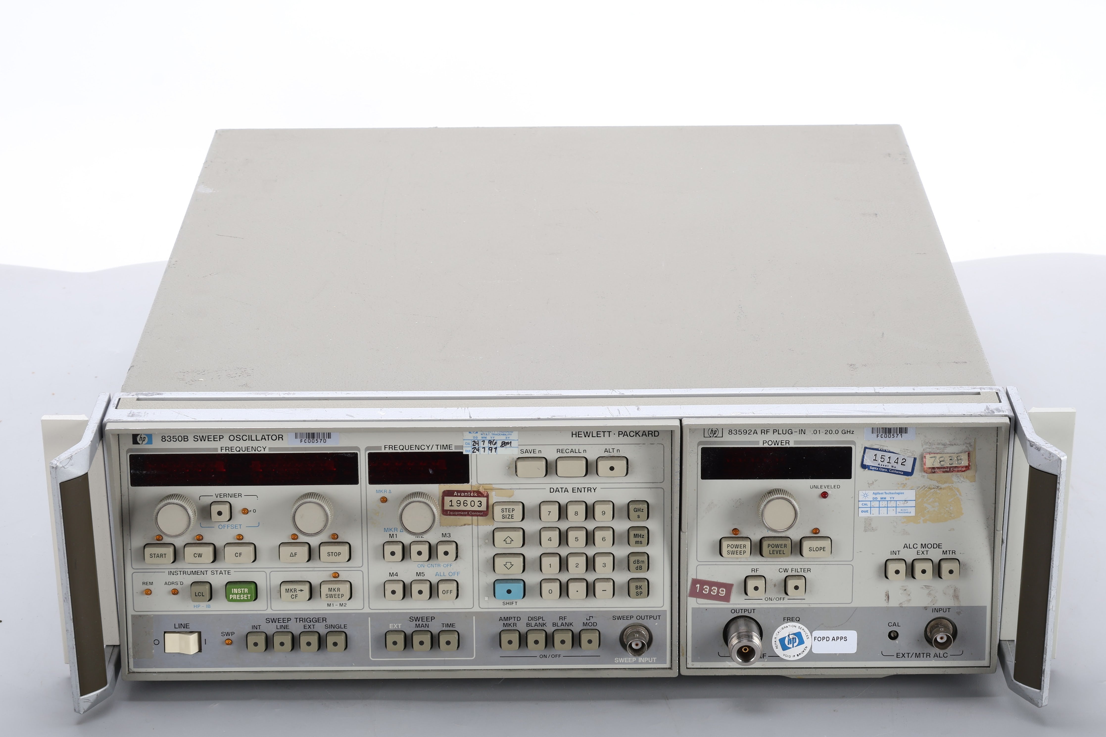 HP 8350B Sweep Oscillator With 83592A Module and OPT 002, .01-20.0 GHz ...