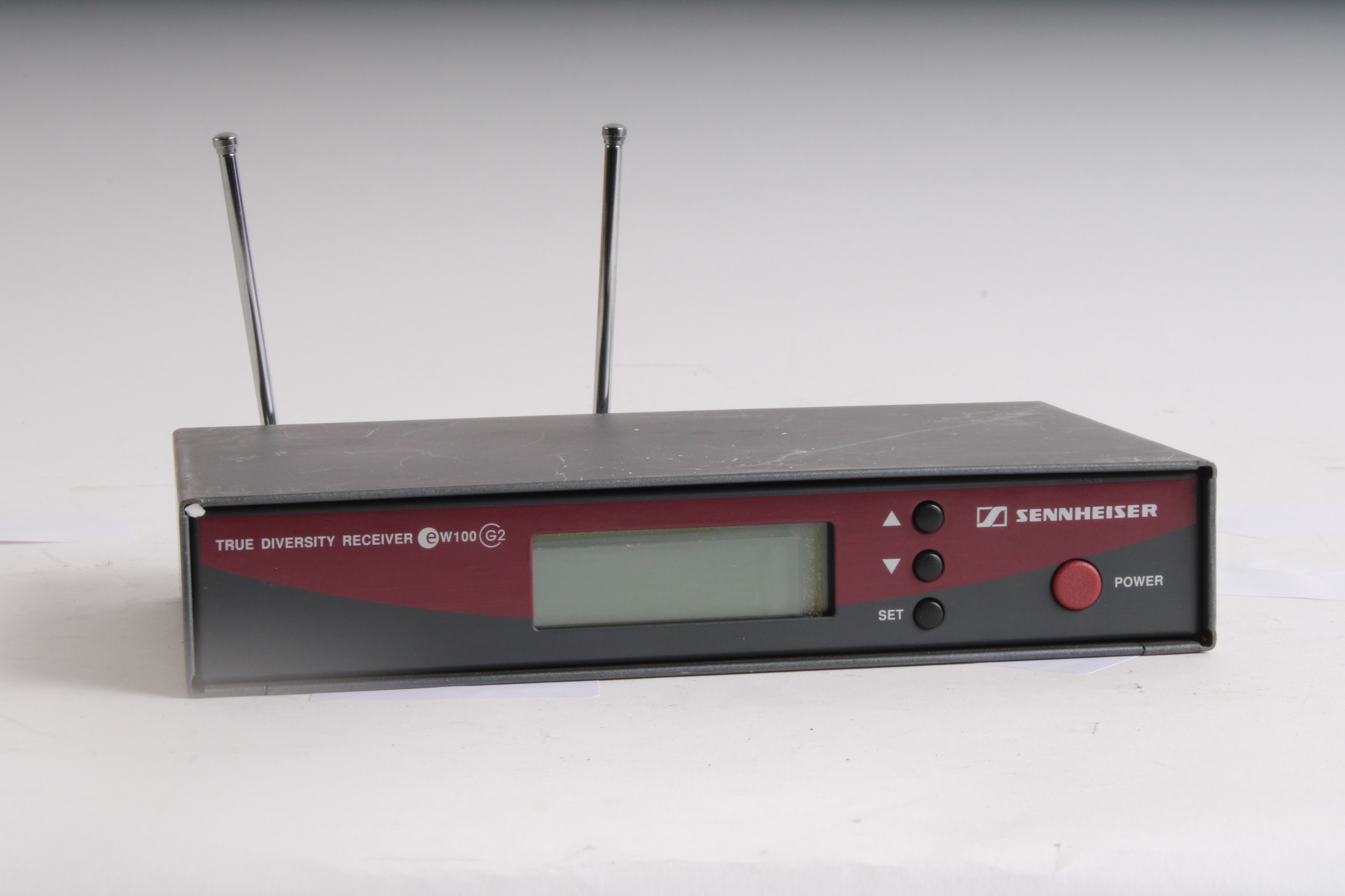 Sennheiser EM100 G2 EW100 G2 True Diversity Receiver / freq. range 830 ...