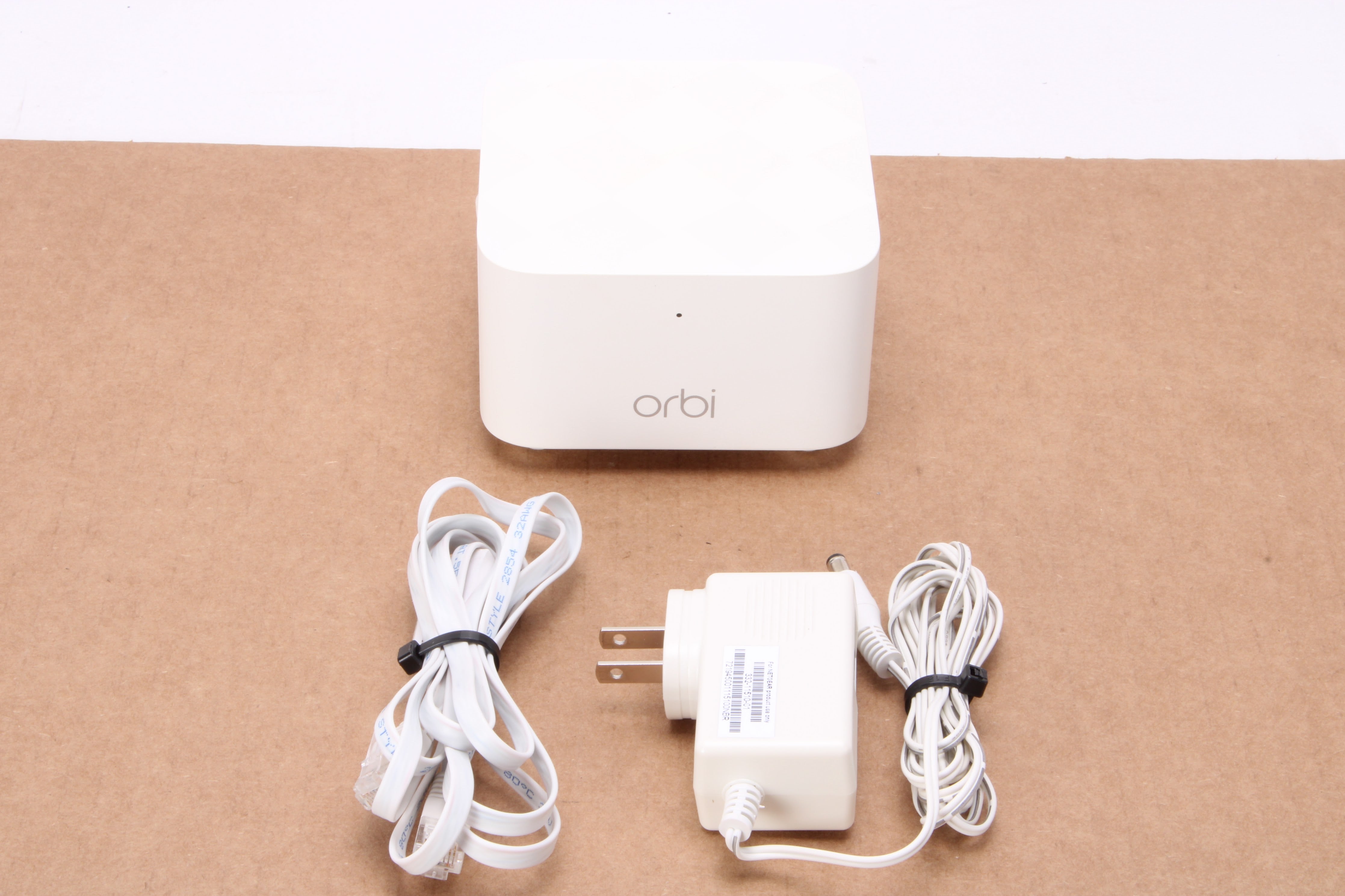 Netgear Orbi RBR10 Wireless Mesh Router W/ Power Supply & Ethernet Cab ...