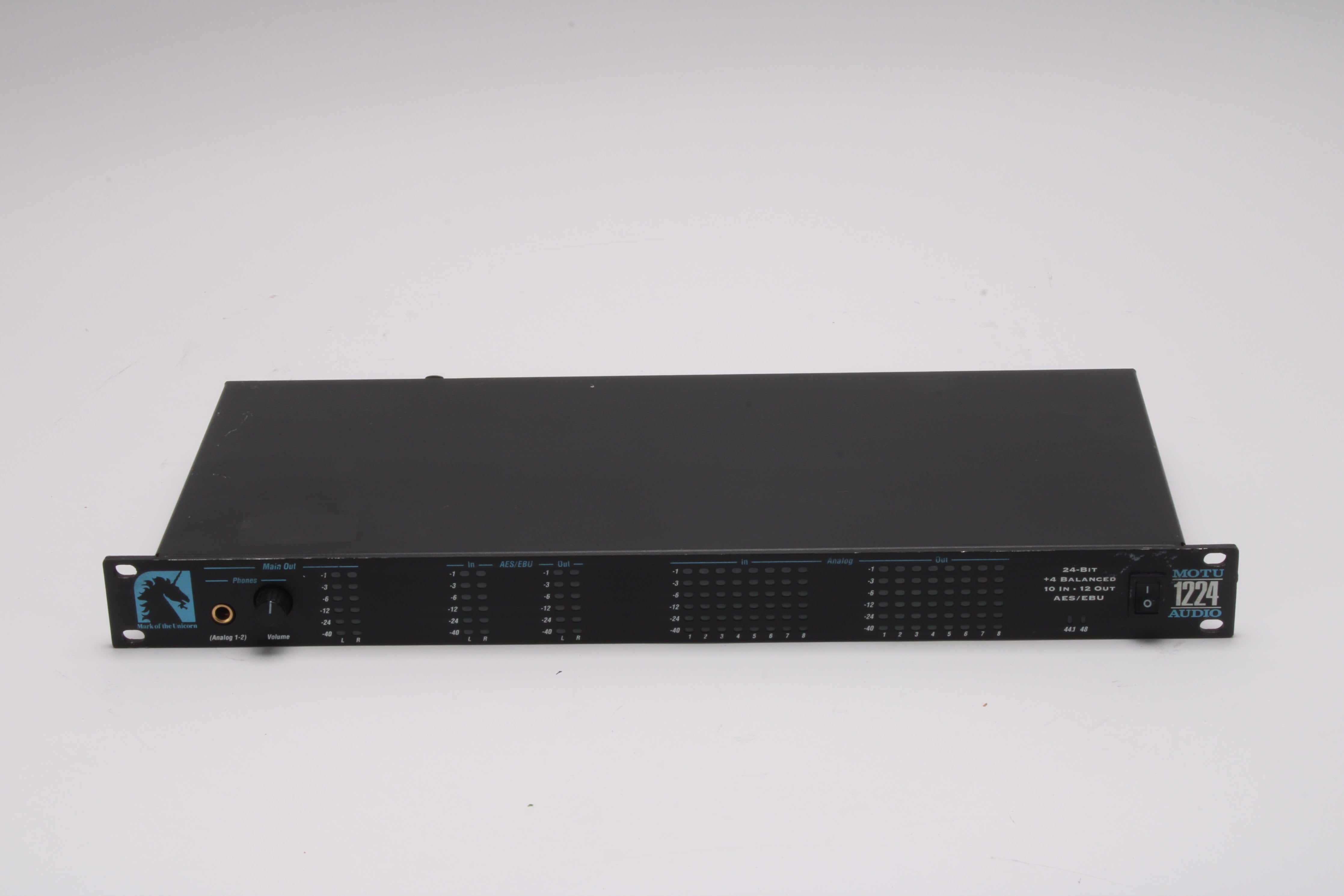 MOTU 1224 24-Bit +4 Balanced 10 In 12 Out AES/EBU Audio Interface – NTC ...