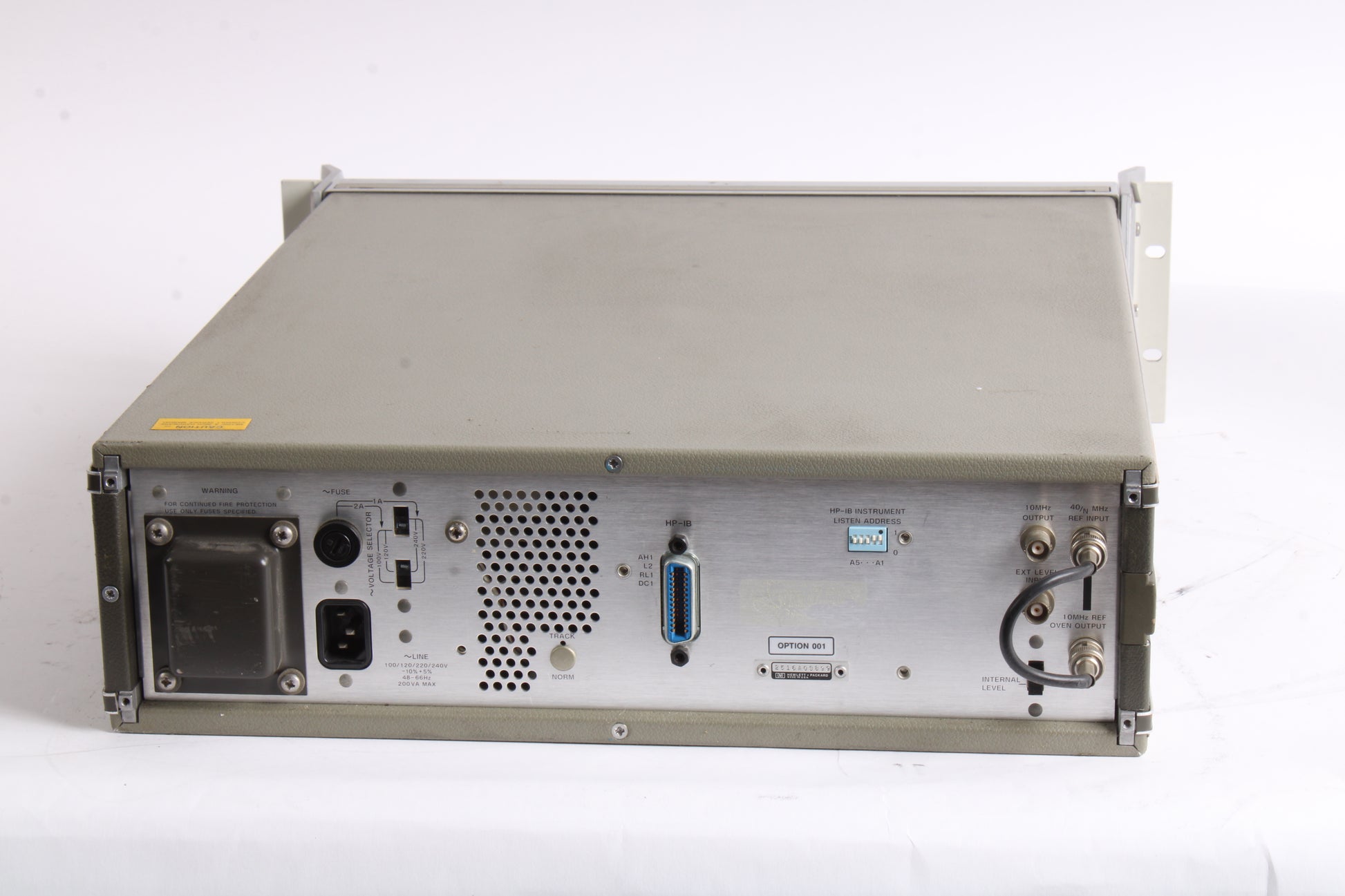 HP Agilent Keysight 3335A Synthesizer / Level Generator - Option 001 ...