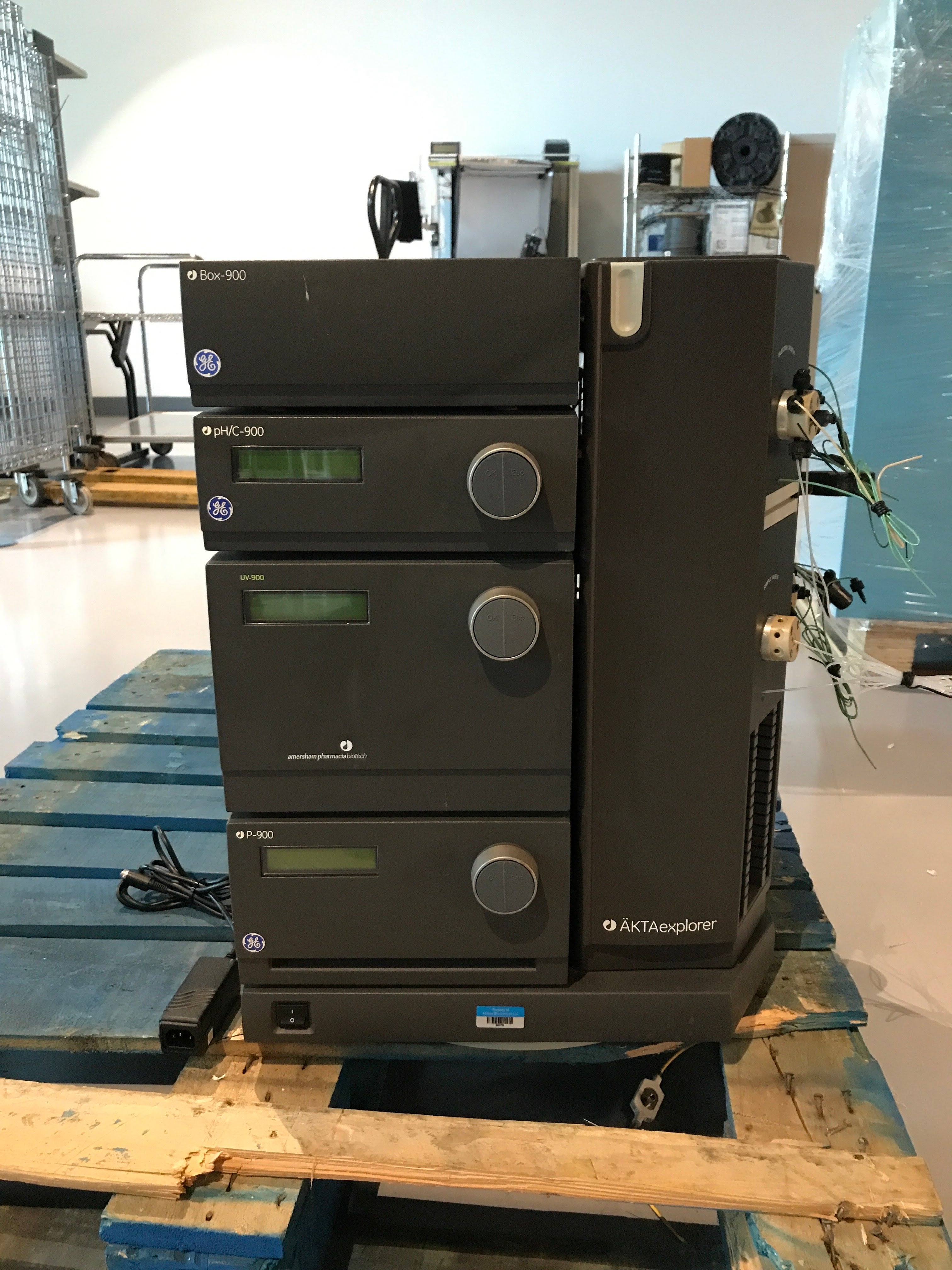 GE P-900 / UV-900 / pH/C-900 / Box-900 AKTA Explorer Chromatography Sy ...