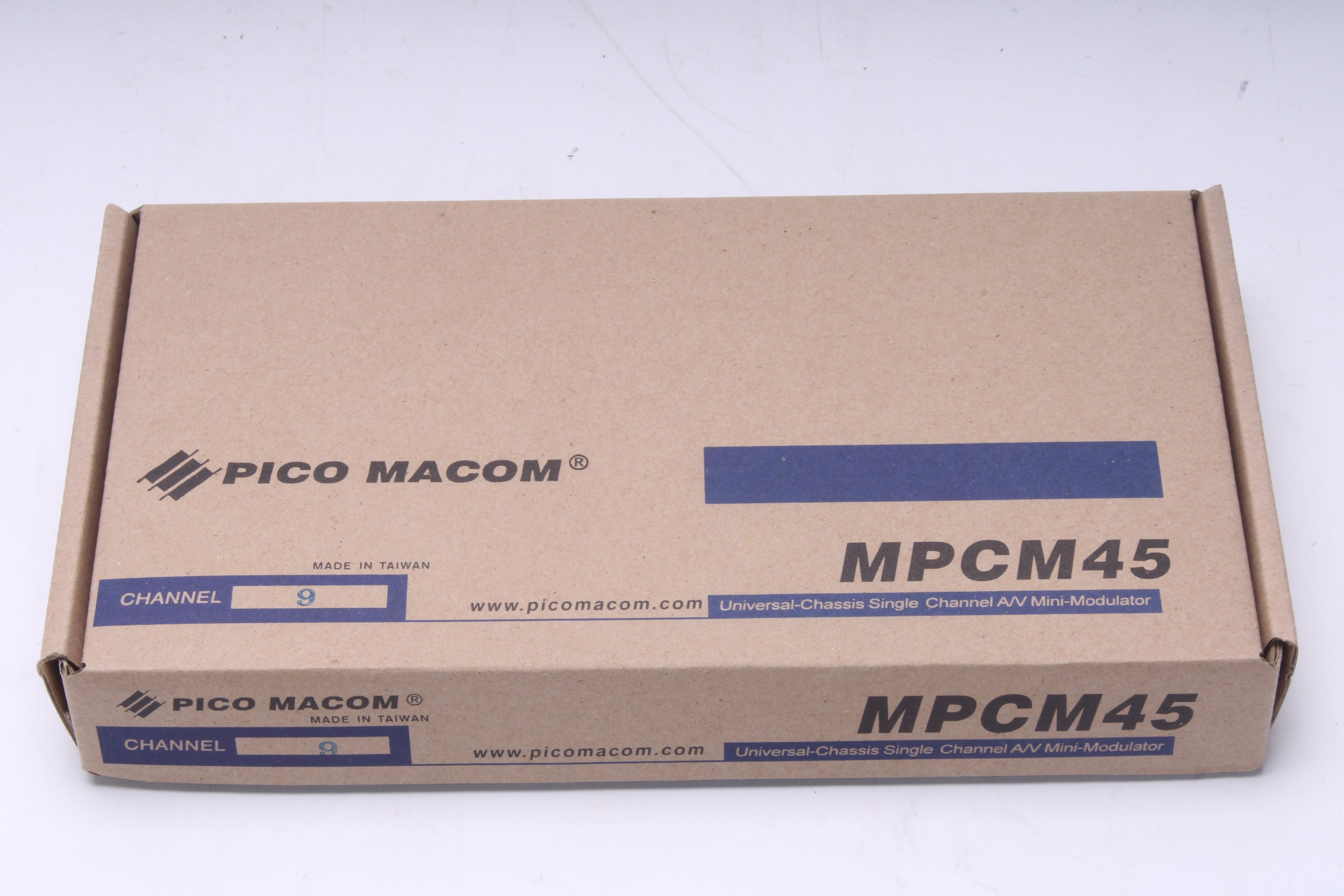 Pico Macom MPCM45-9 Universal Chassis Single A/V Mini-Modulator Channe ...