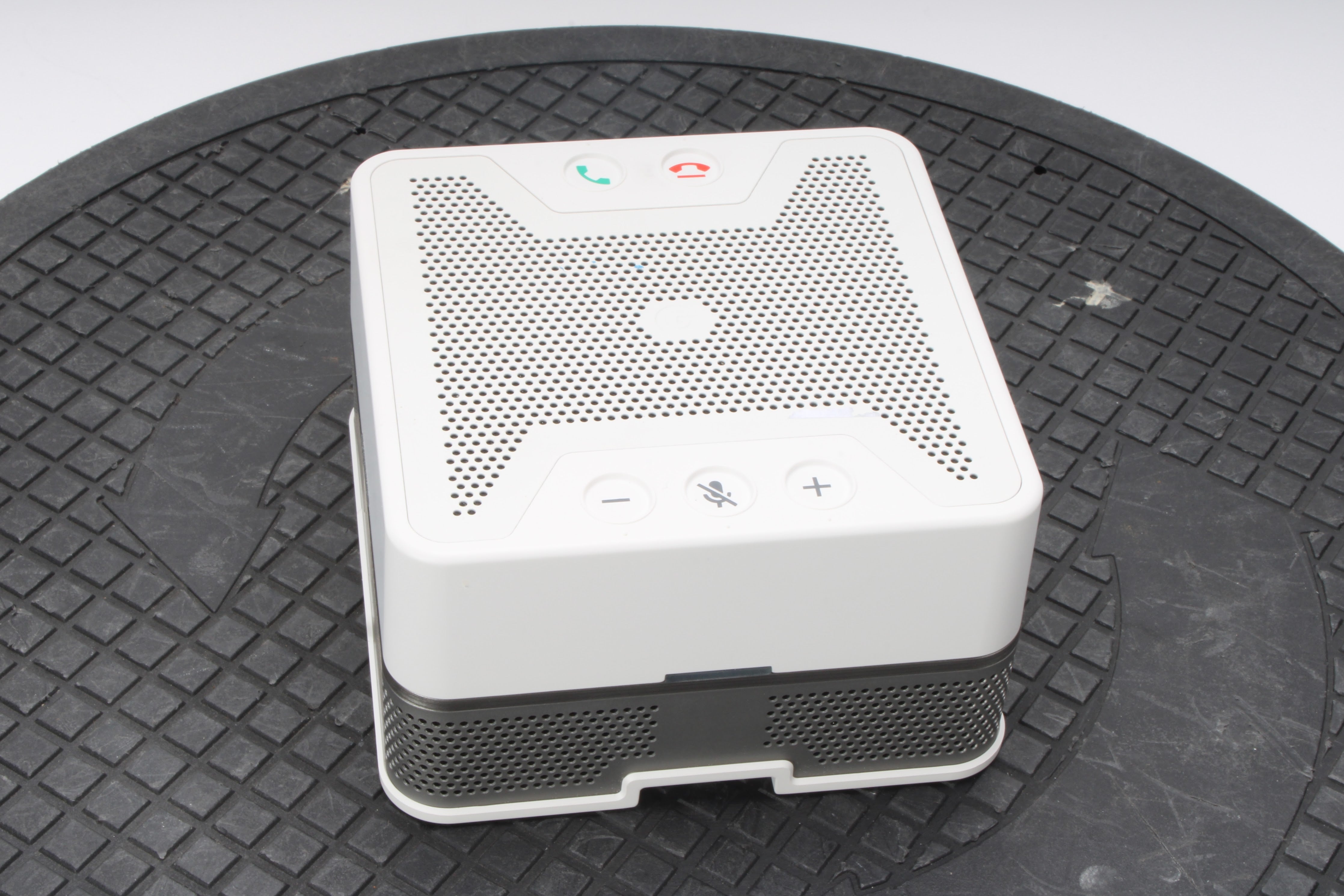 Google G017A Hangouts Meet Speaker Mic (White) – NTC Tech