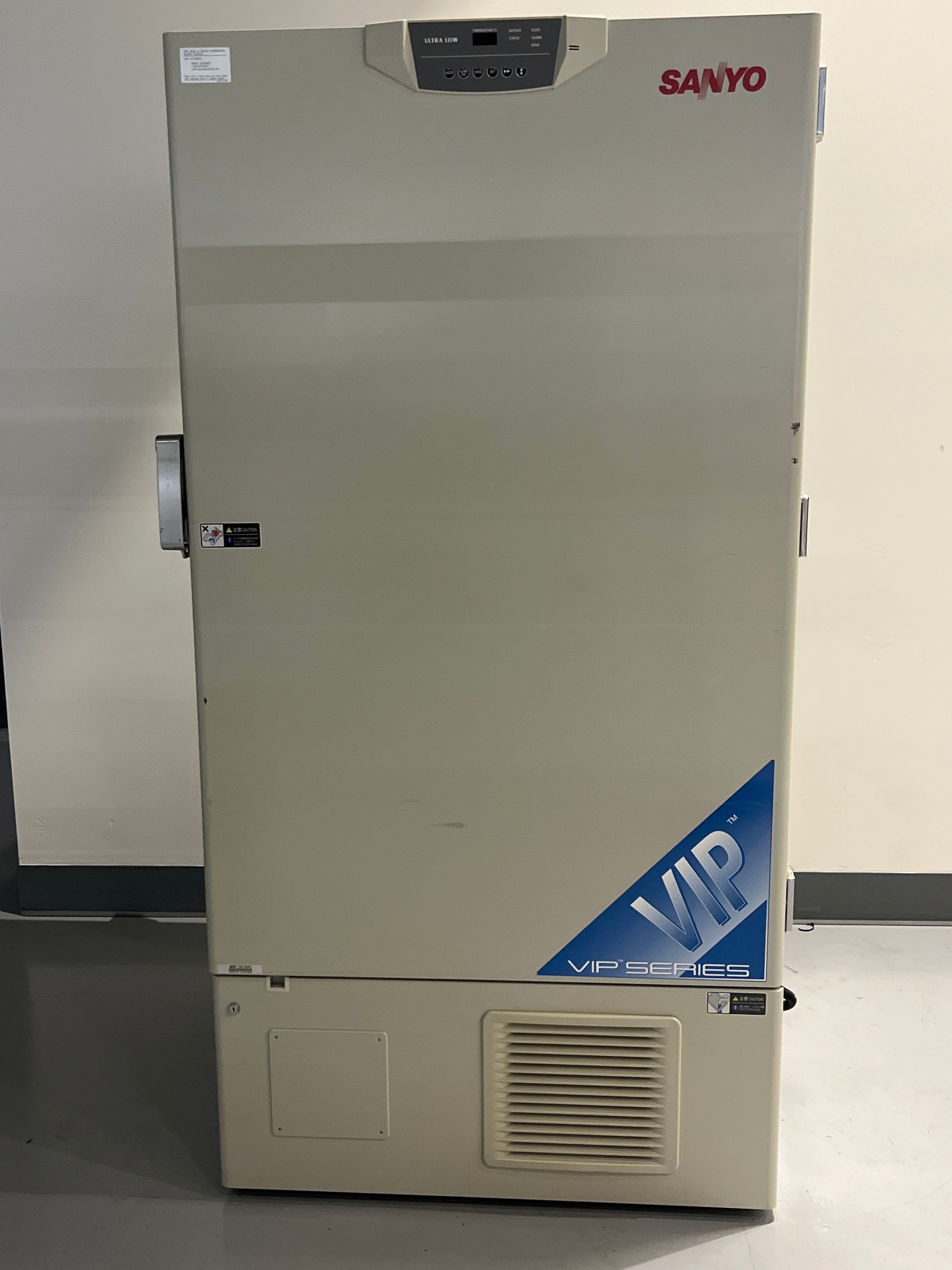 Sanyo MDF-U74VC -80C Ultra-Low Temperature Freezer 220V With 3x Shelve ...