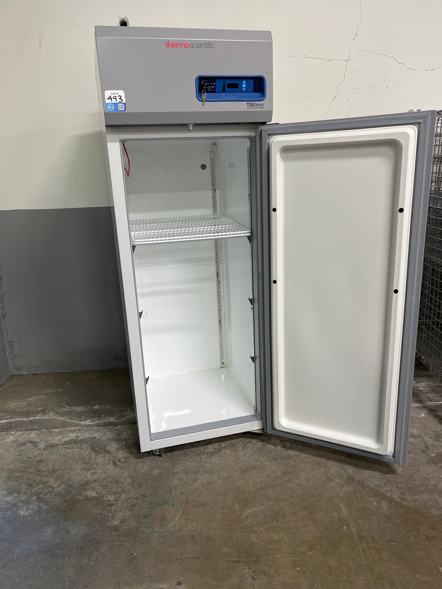 Thermo Scientific Series TSX2320FA High-Performance -20C Lab Upright F ...