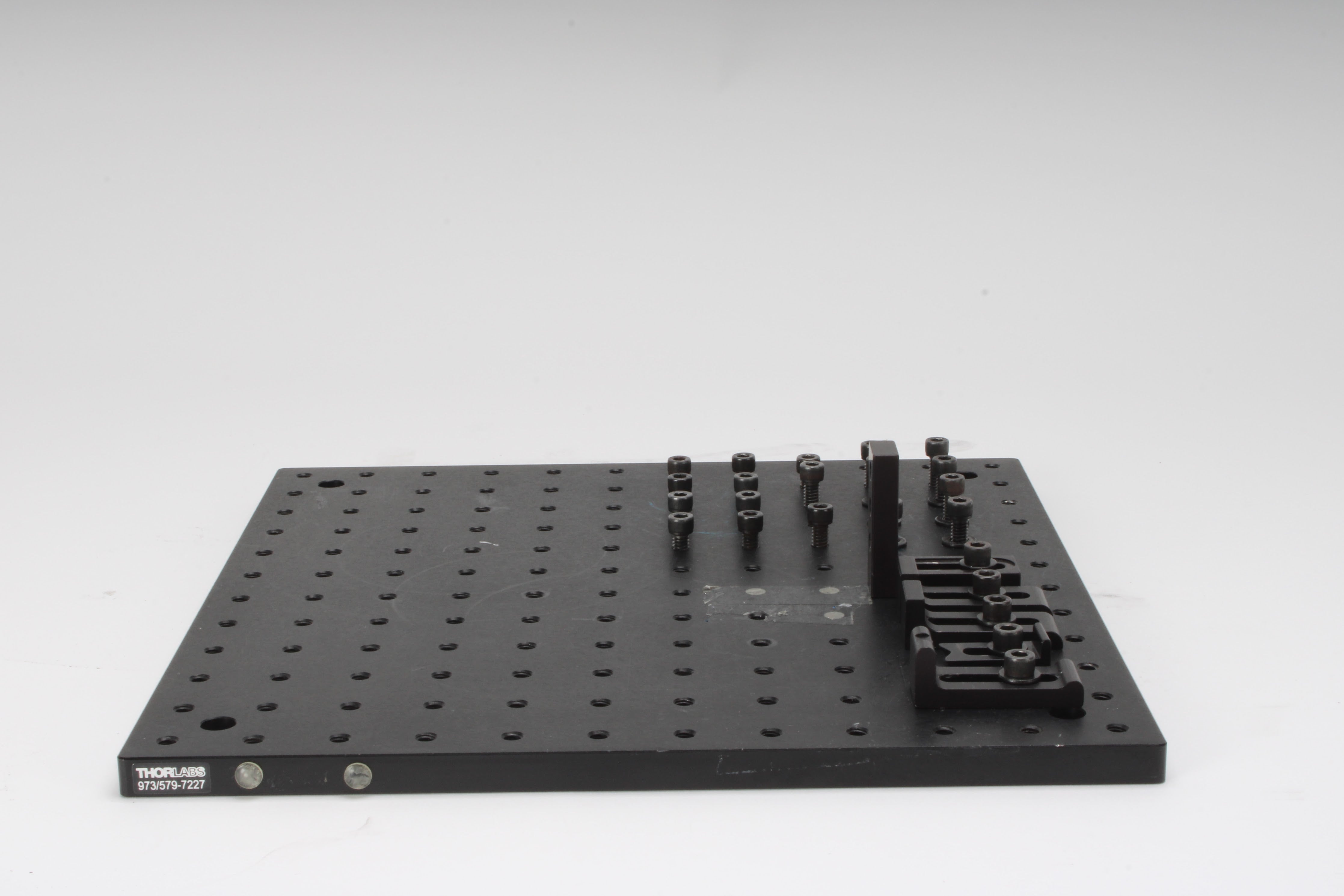 Thorlabs MB12 12"x12"x1/2" Optical Aluminum Breadboard 1/4"-20 With Ac ...