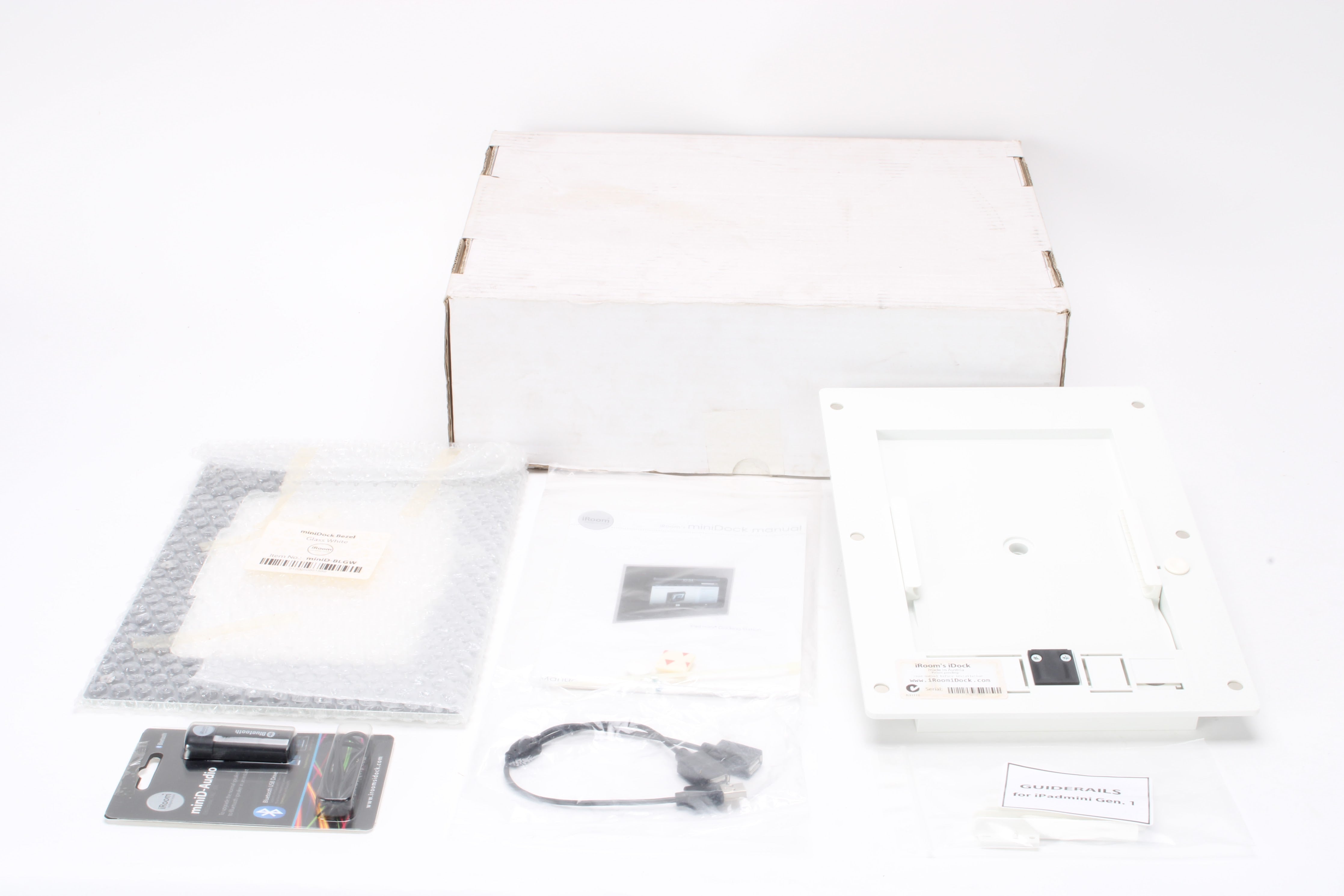 iRoom miniDock-w iPad Mini Docking Station (White) With Accessories ...