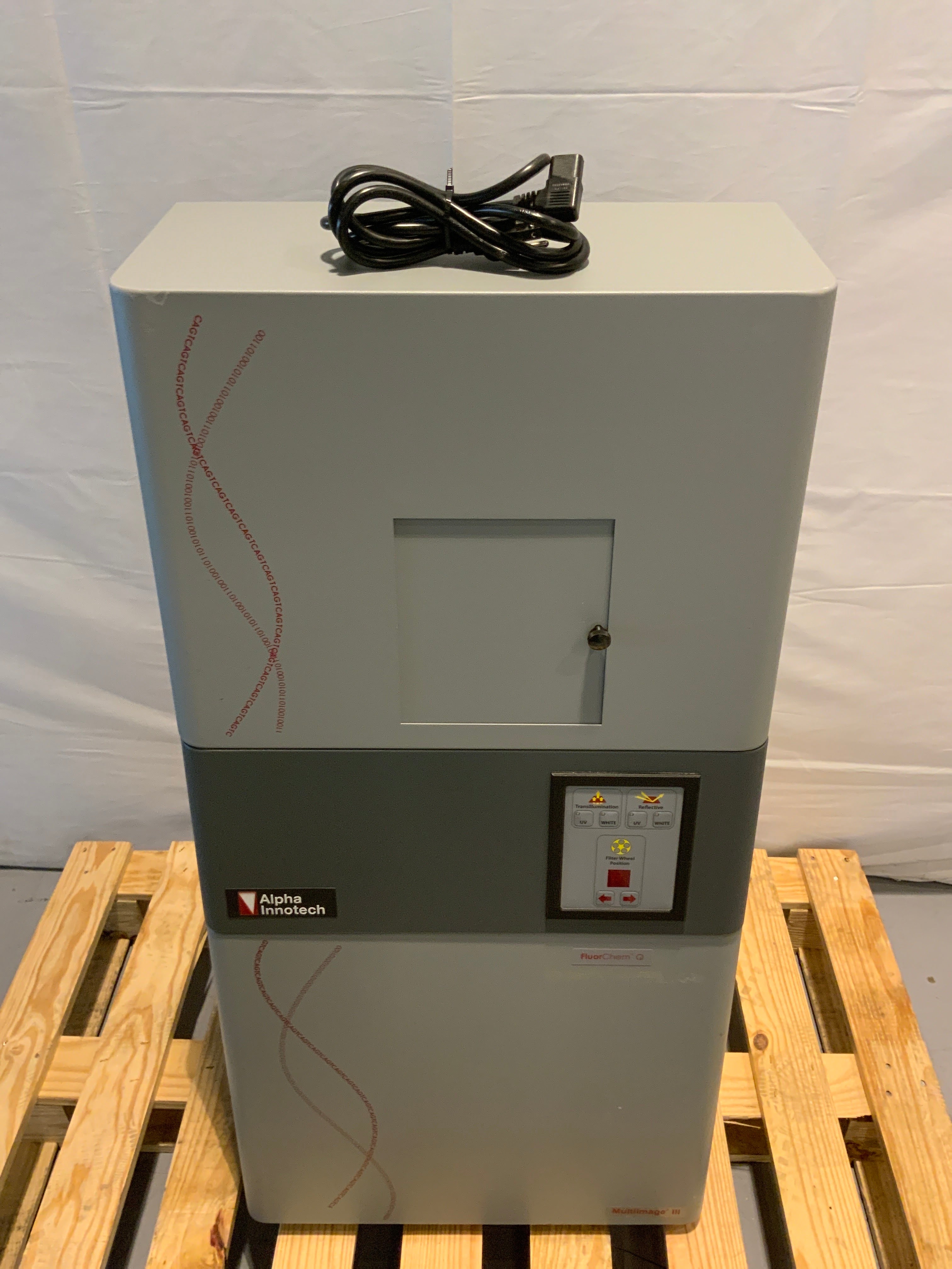 Alpha Innotech FluorChem FCQ Imaging System With U4000 Camera and AC P ...