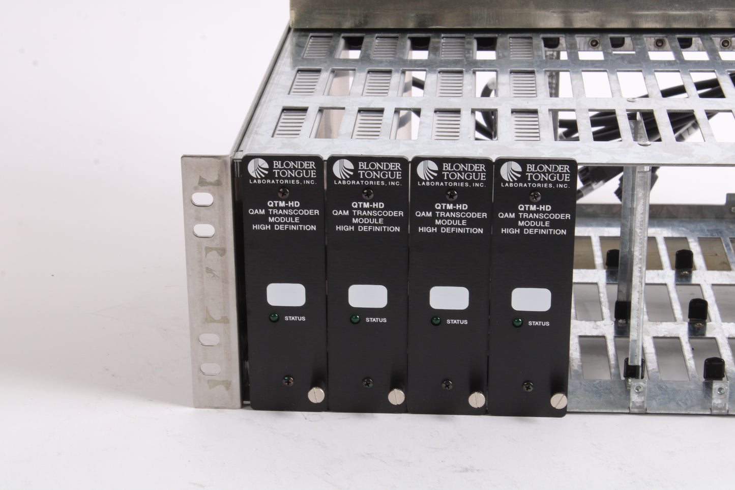 Blonder Tongue Rack Chassis QTRC + QTPCM QT Controller +4x QTM-HD QAM ...
