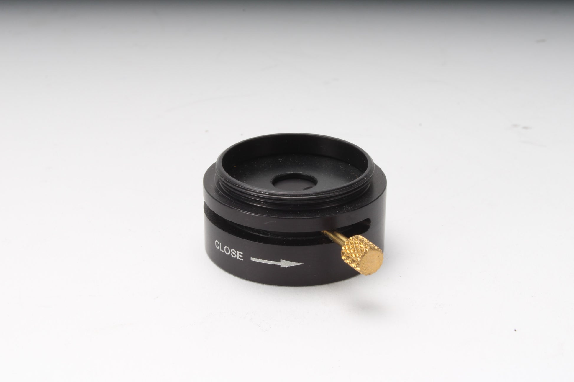 Thorlabs SM1SH1 SM1-Threaded Manual Beam Shutter – NTC Tech