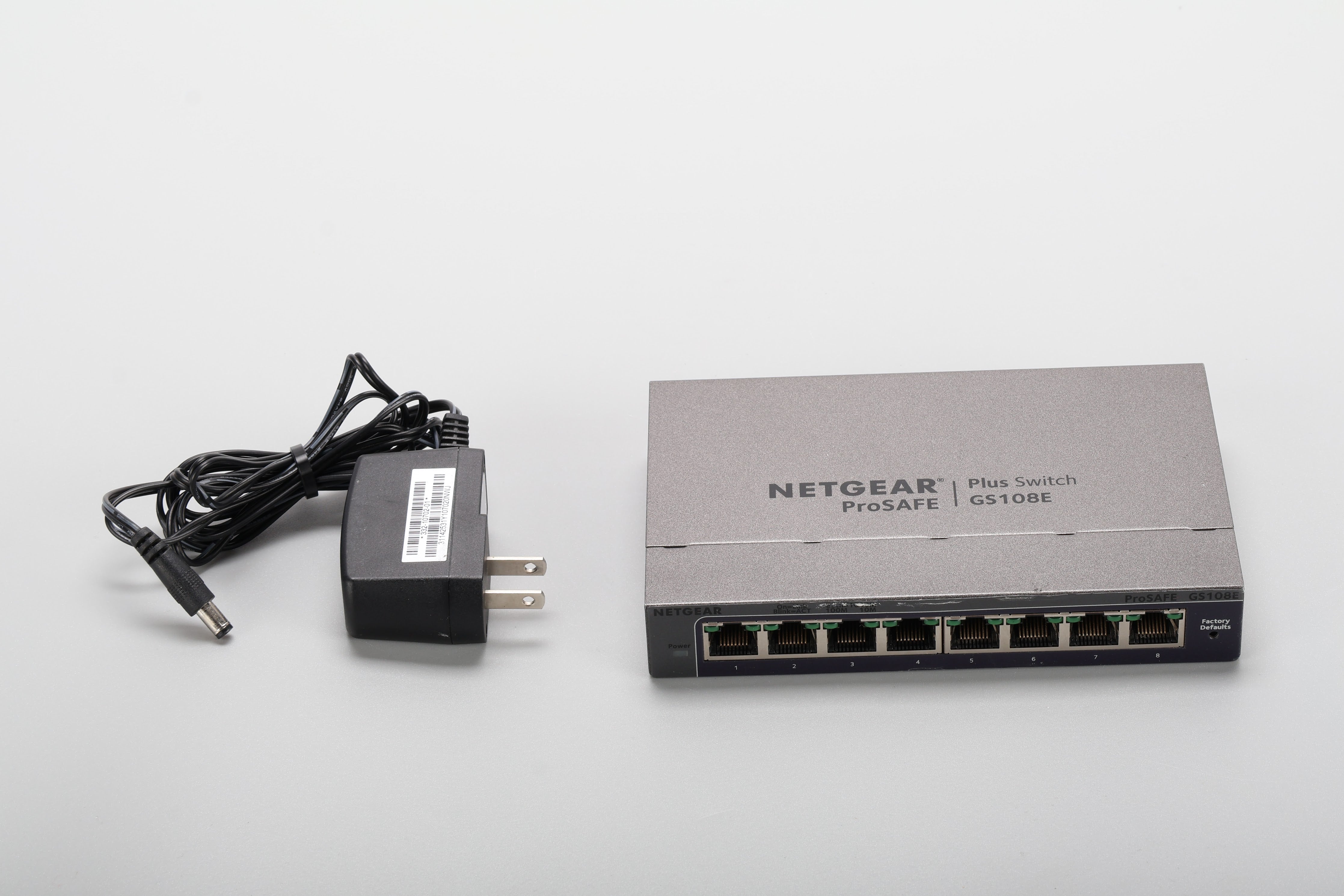 Netgear GS108E Prosafe Plus 8 Port Gigabit SmartManaged Switch With Po ...