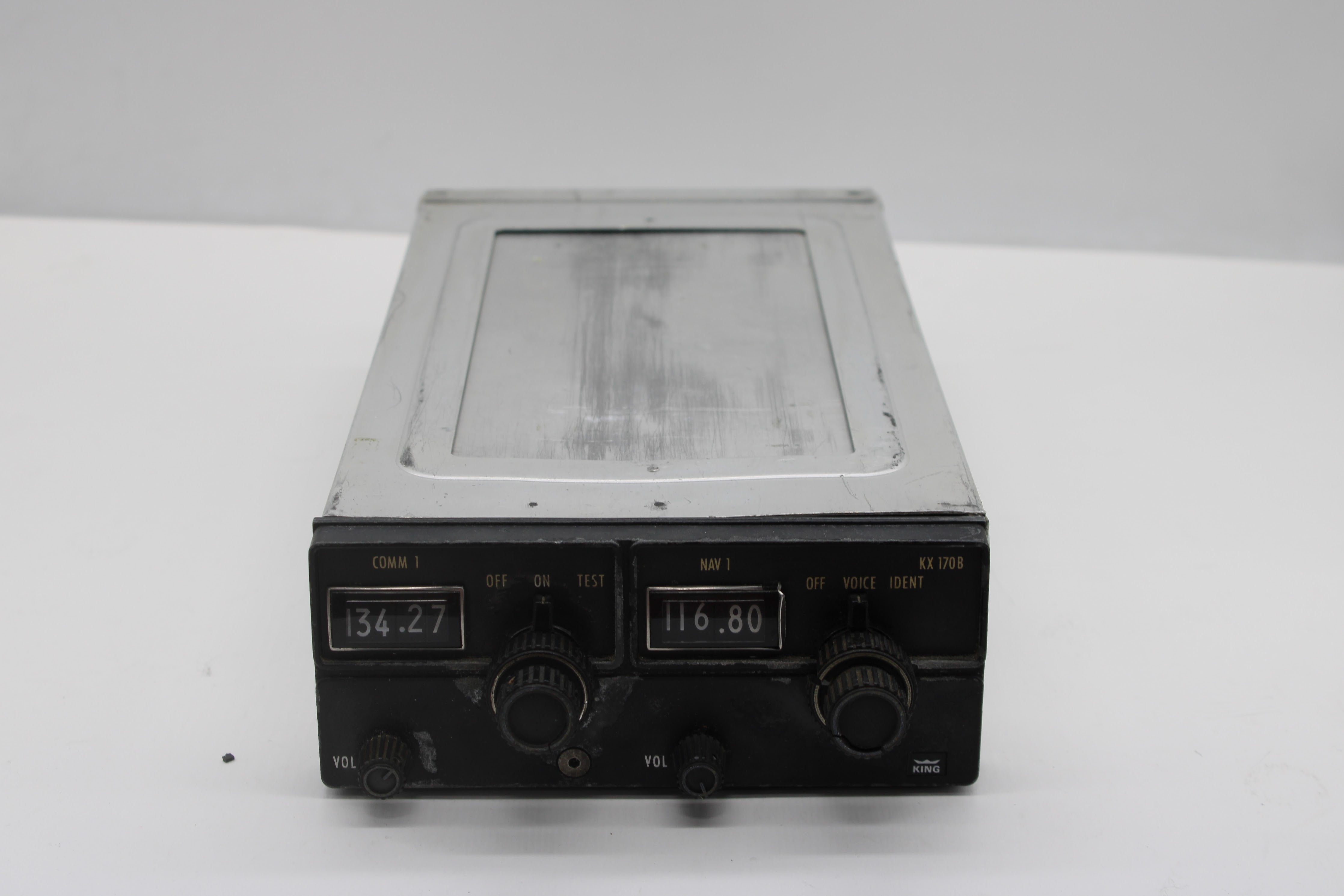 King Radio Corp 069-1020-00 KX 170B Navigation / Communication System ...