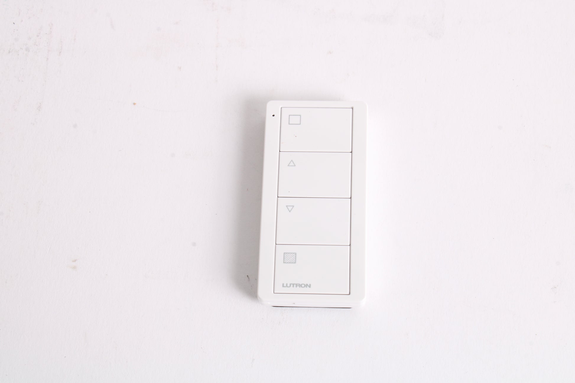 Lutron PJ2-4B-GWH-S01 Pico Wireless Control with indicator LED, 434 Mh – NTC Tech