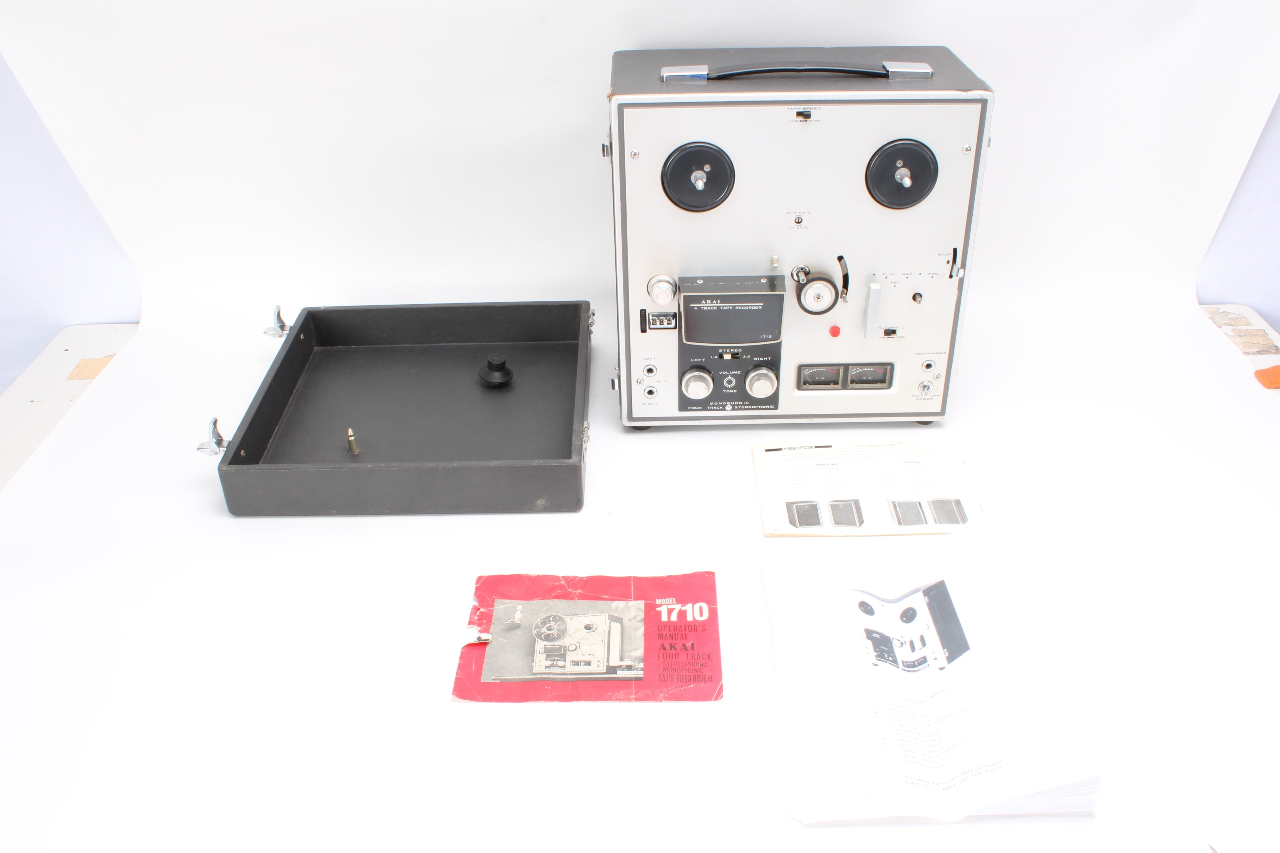 Akai 1710 4-Track Reel-To-Reel Tape Recorder - Fair Condition – NTC Tech