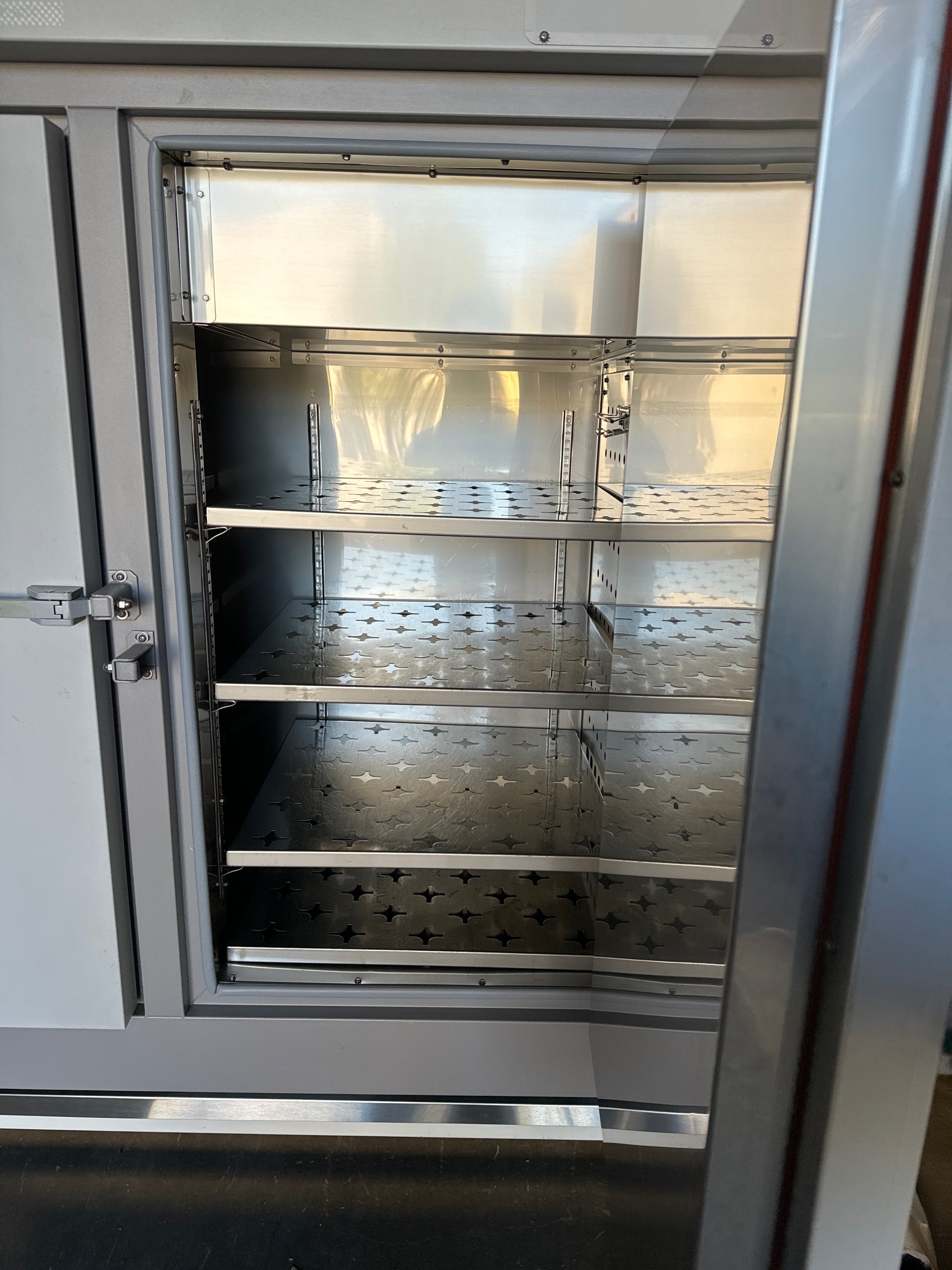 VWR 1680 High Performance Double Door Oven 9071099 – NTC Tech