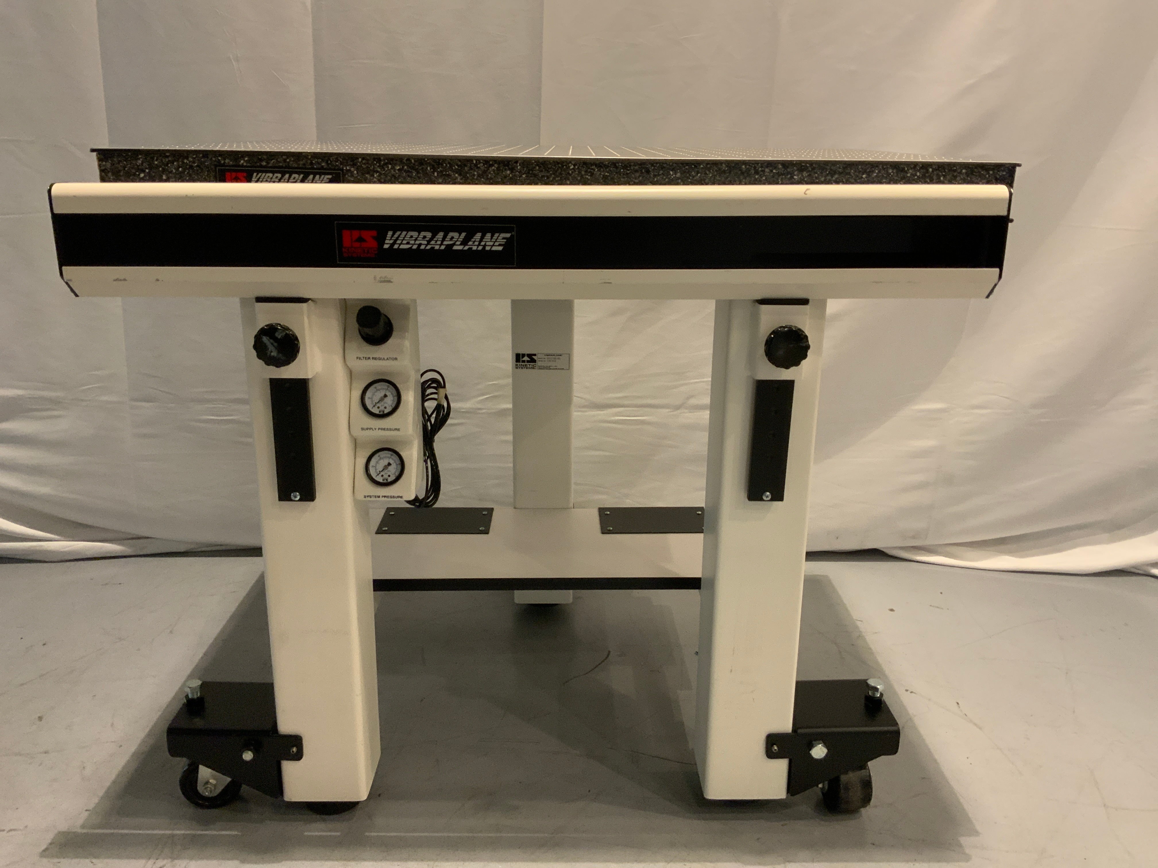 Kinetic 9211-03-45 Personal LabMate Vibration Isolation Workstation 24 ...