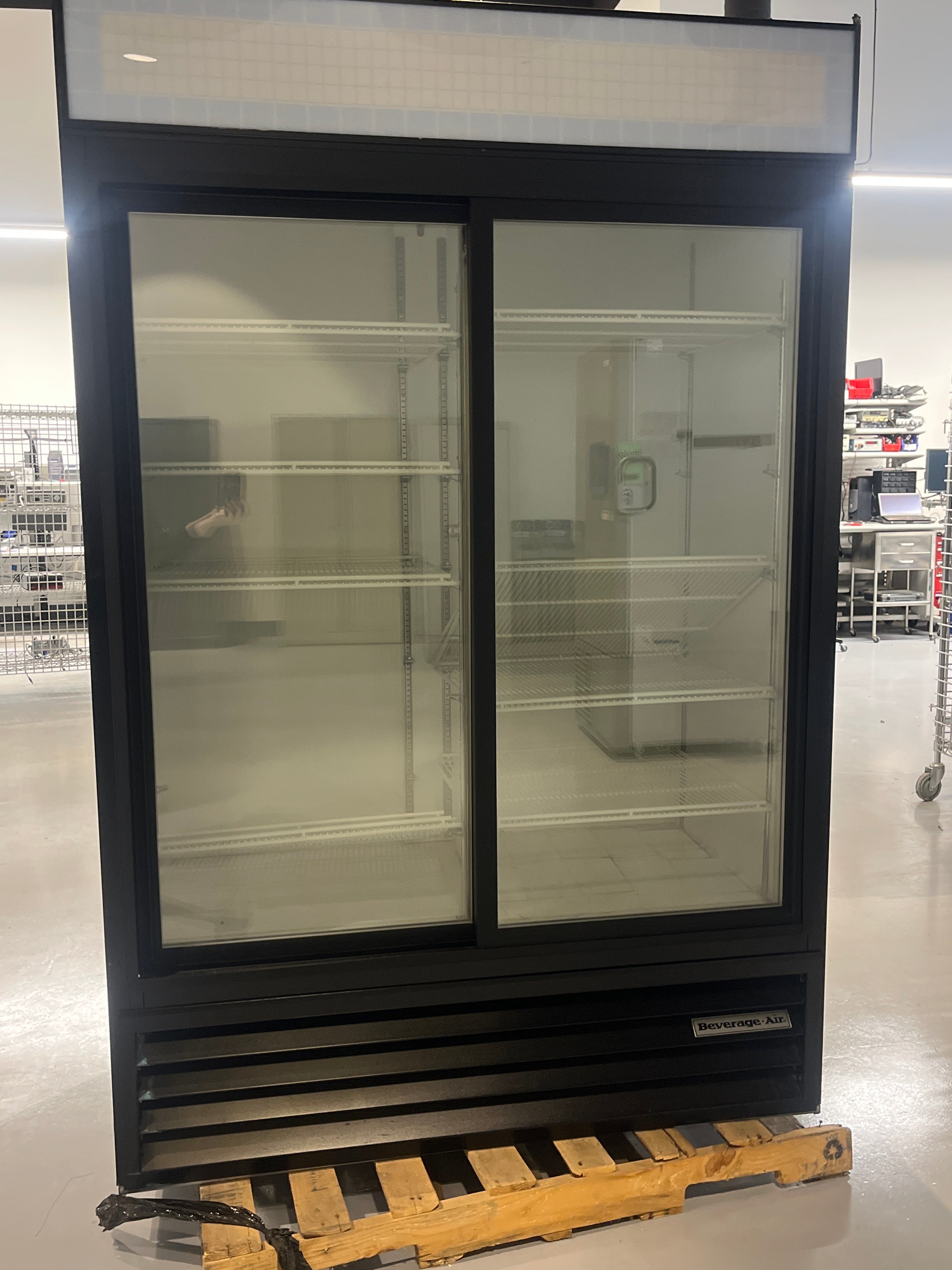 Beverage Air MT45-B-55 All Purpose Commercial Refridgerator and Freeze ...