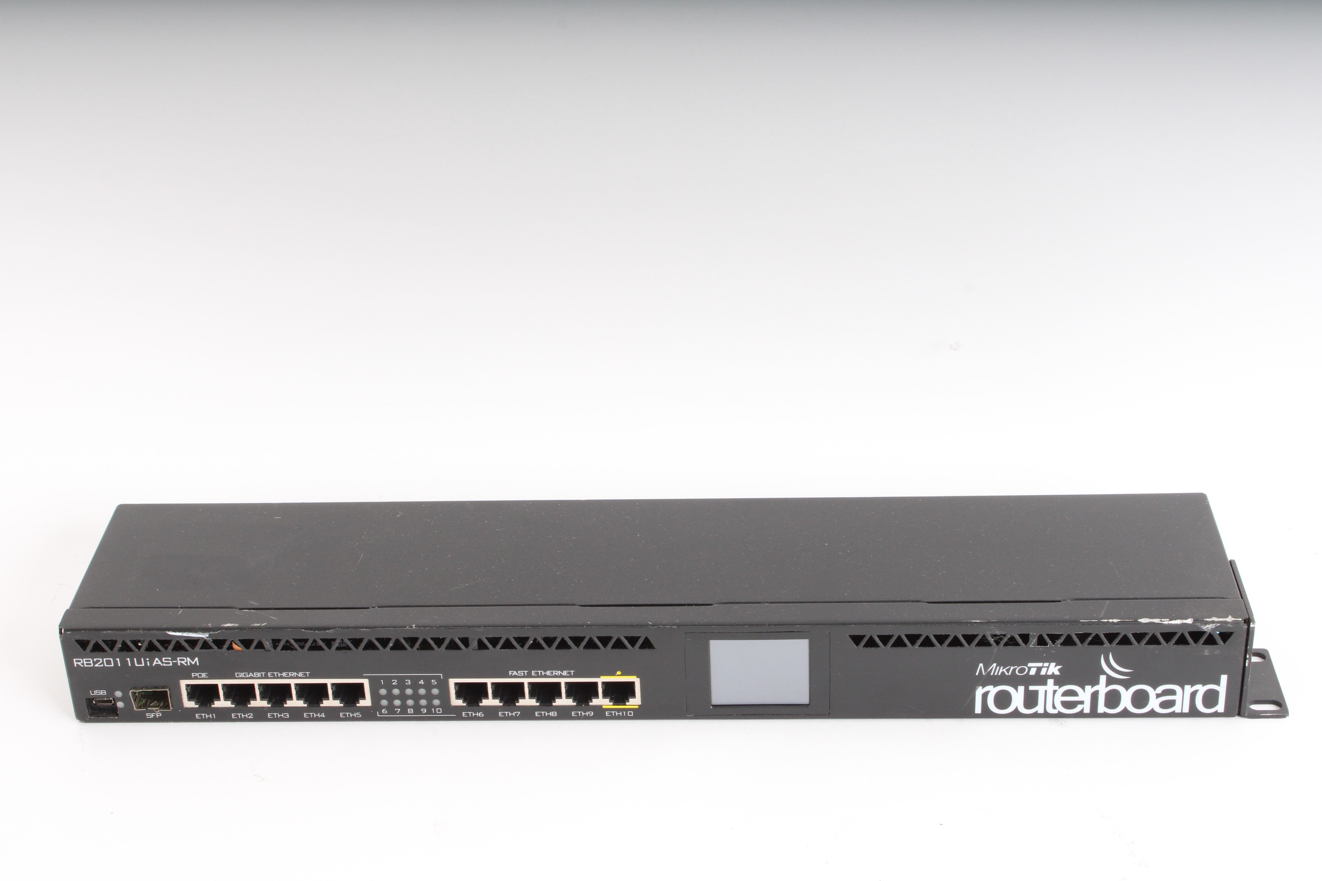 MikroTik RouterBOARD RB2011UiAS-RM Router - Fair Condition – NTC Tech