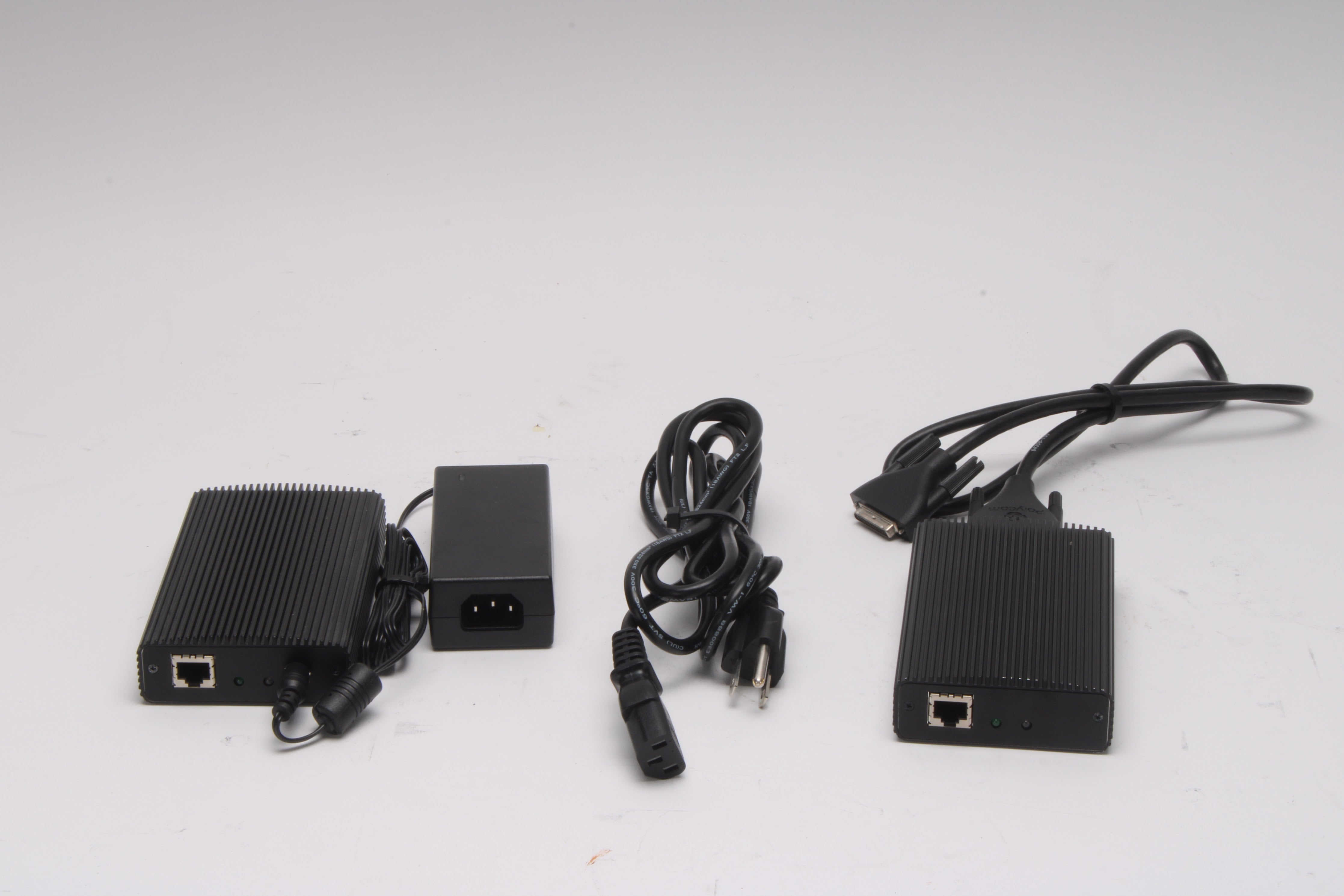 Polycom Eagleeye Extender 2215-6627-001 / 2215-6628-001 Modulator & De ...