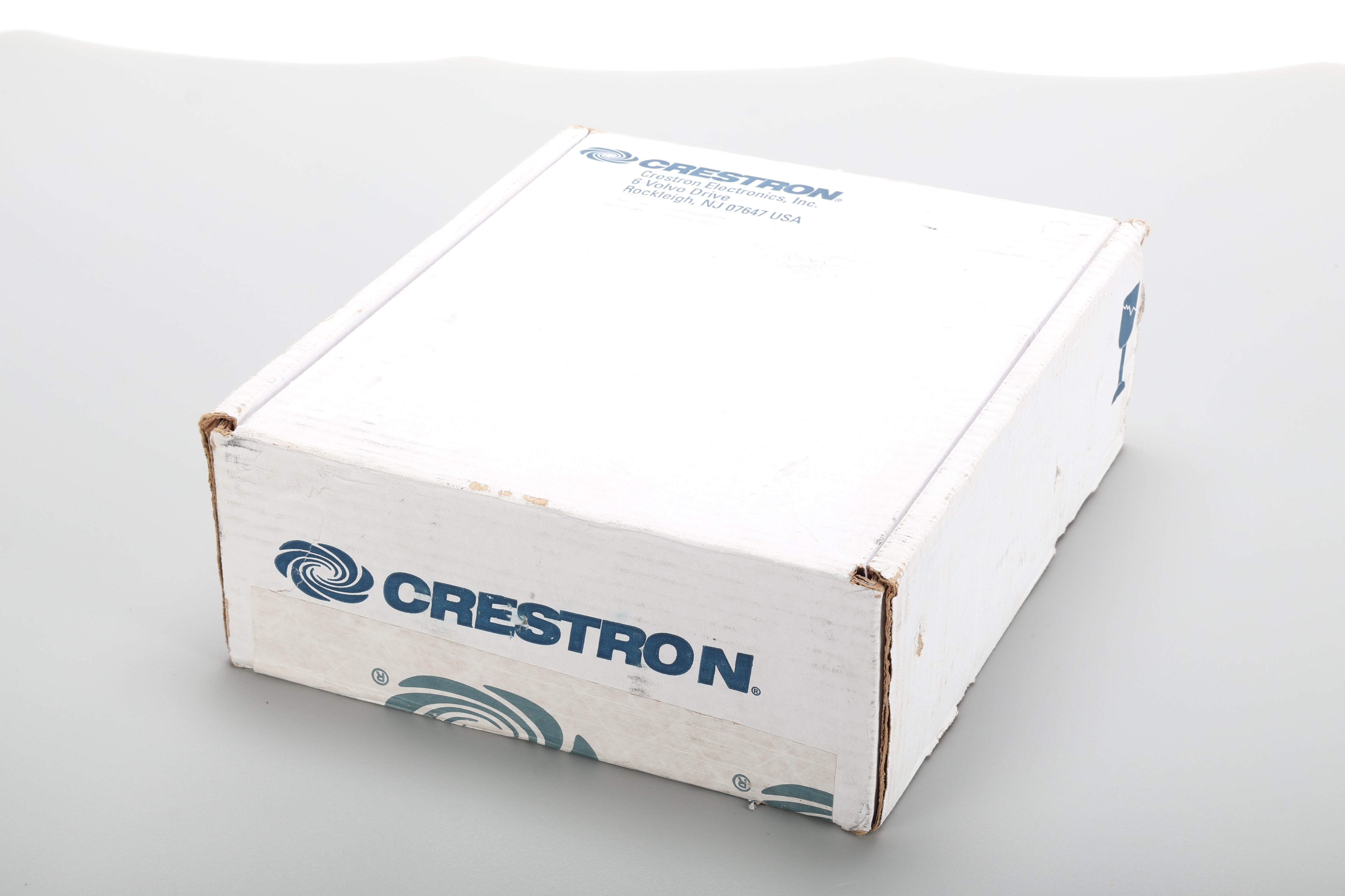 Crestron HD-EXT4-C-W_SYSTEM 4K HDMI over HDBaseT Extender W/ Analog Au ...