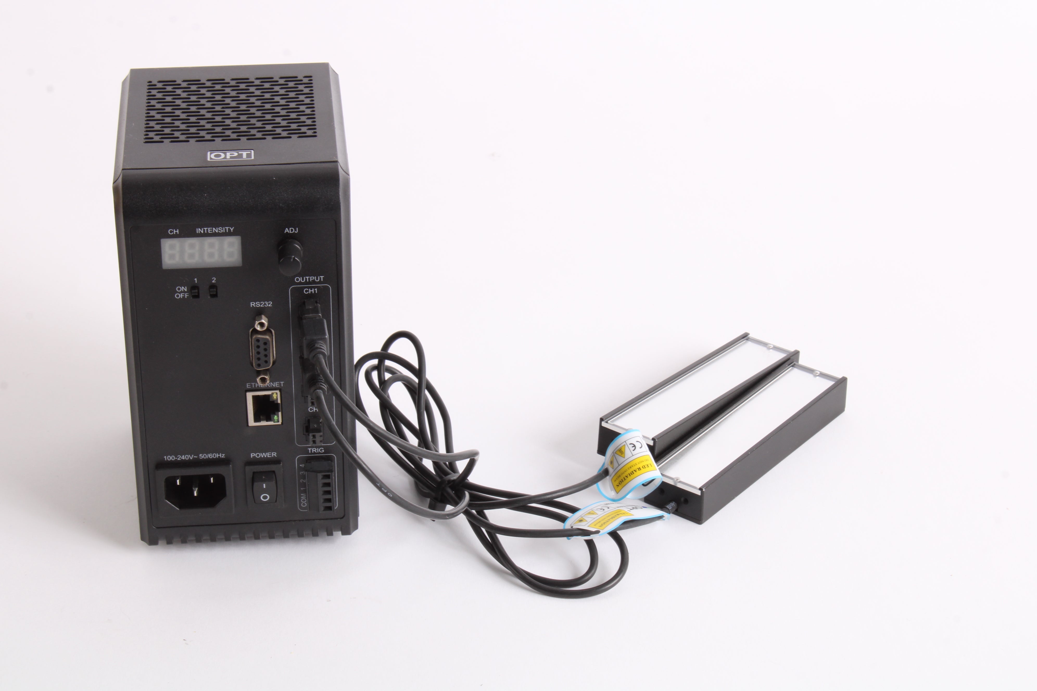 OPT OPT-DCA24E-4 Controller with 2x OPT-LXTT1183031-B LED Light Unit ...