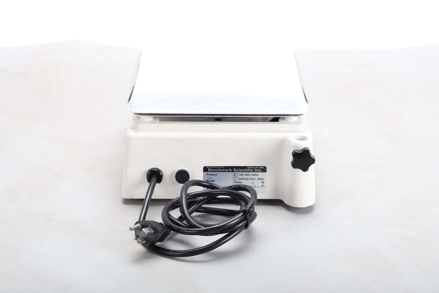 Benchmark H4000-S Magnetic Stirrer - Fair Condition – NTC Tech