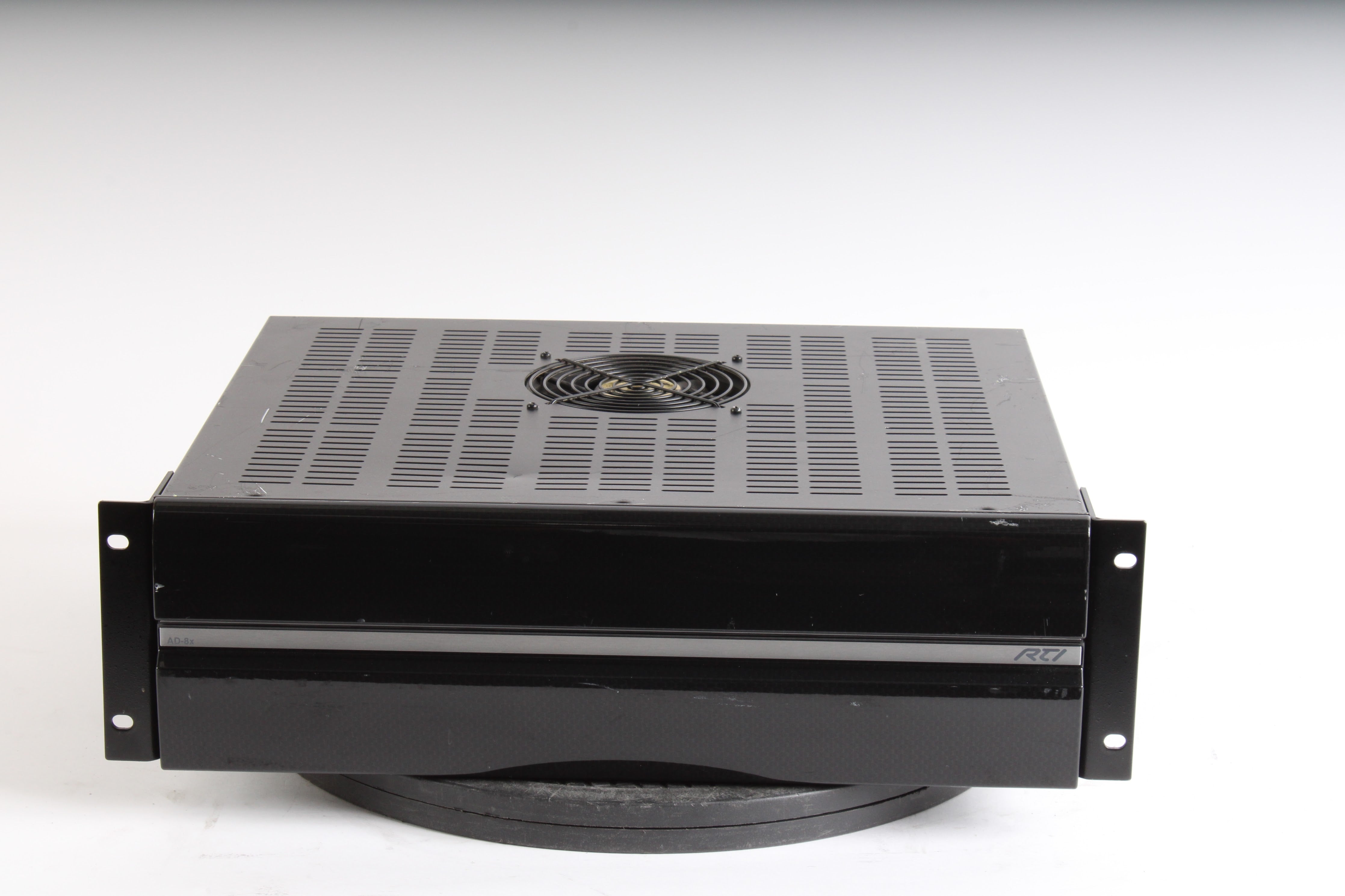 RTI AD-8x Audio Distribution System 20-210161-13 - Fair Condition – NTC ...