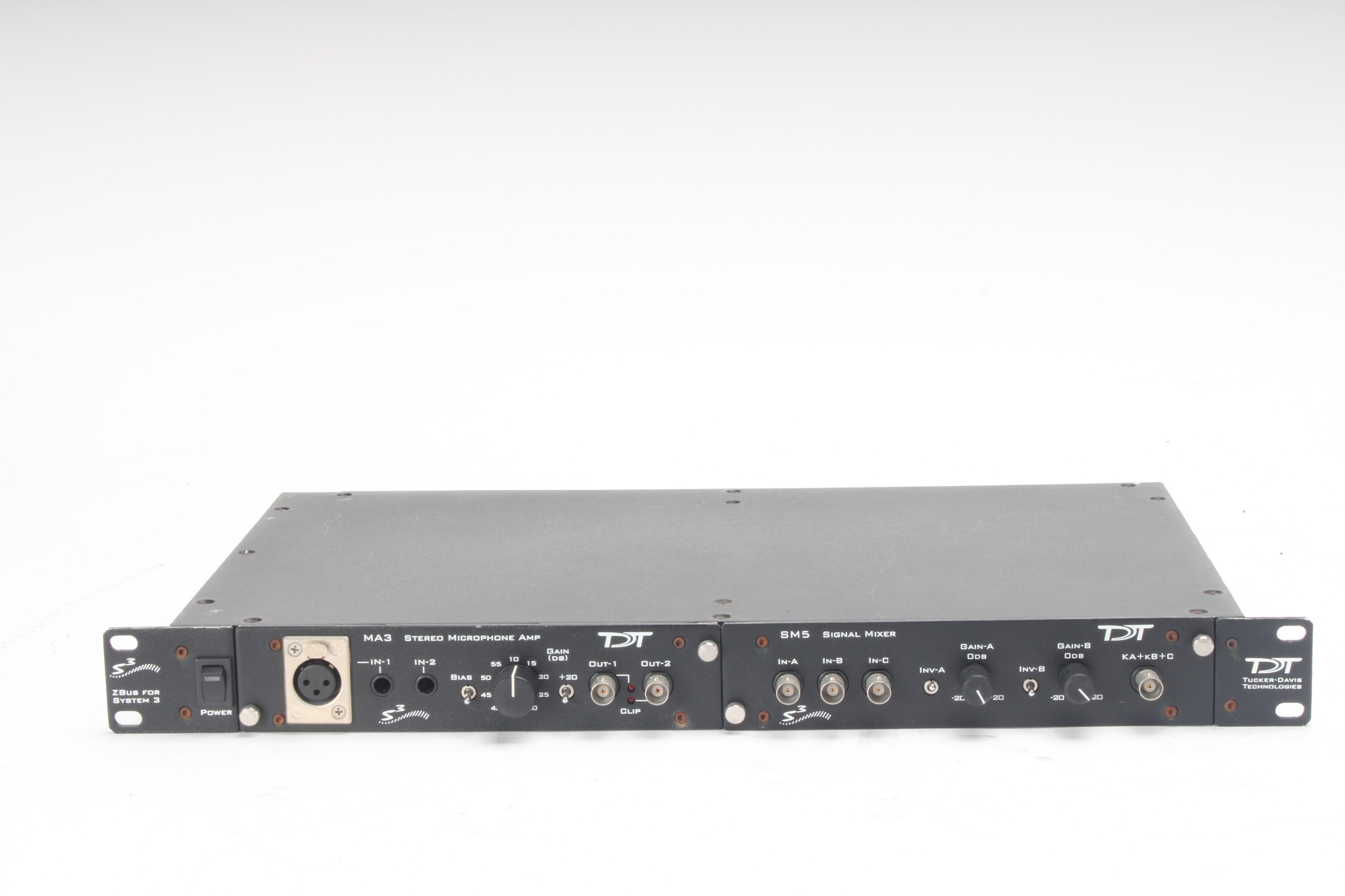 Tucker-Davis ZBus System 3 Chassis W/ MA3 Mic Amp, SM5 Mixer, PS20 Pow ...