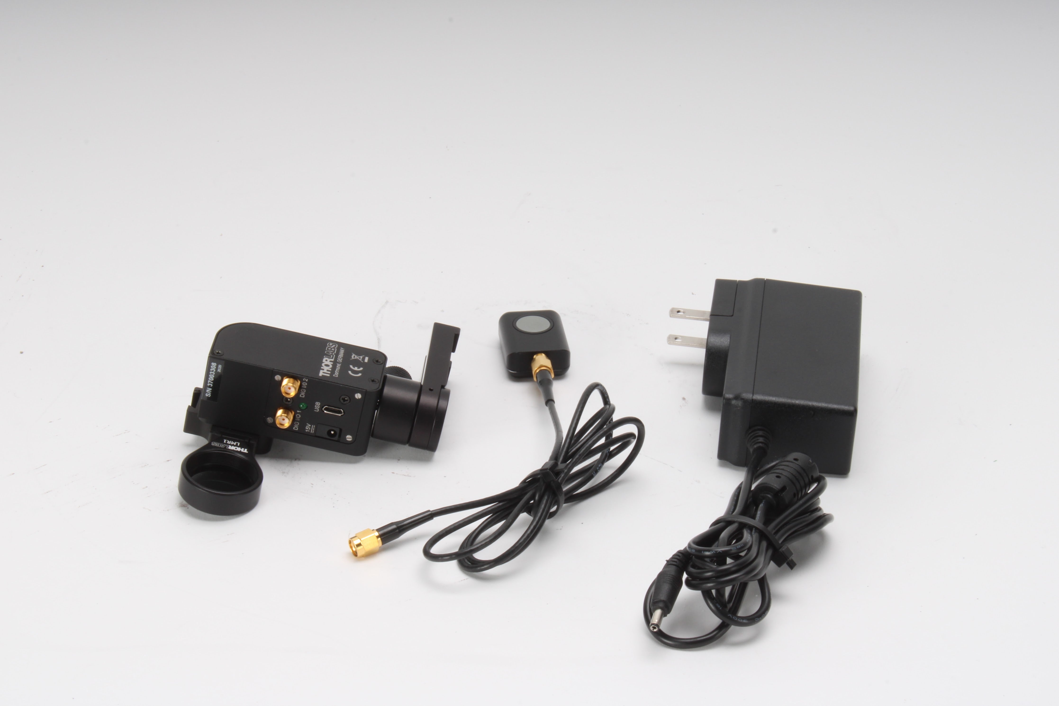 Thorlabs MFF101 Motorized Filter Flip Mount with Ø1" Optic Holder 8-32 ...