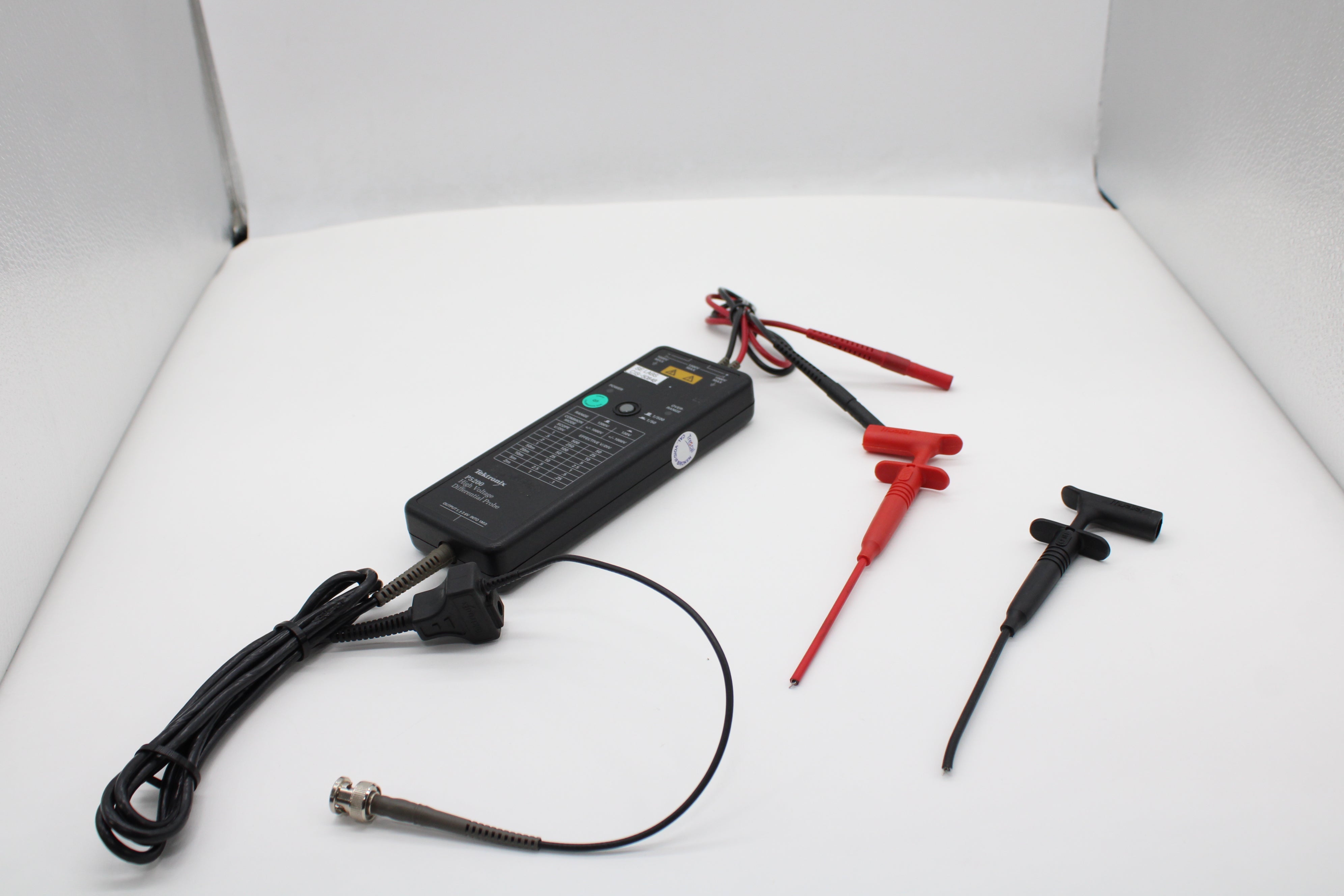 Tektronix P5200 High Voltage Differential Probe W/ 2x Mueller 1kV Prob ...