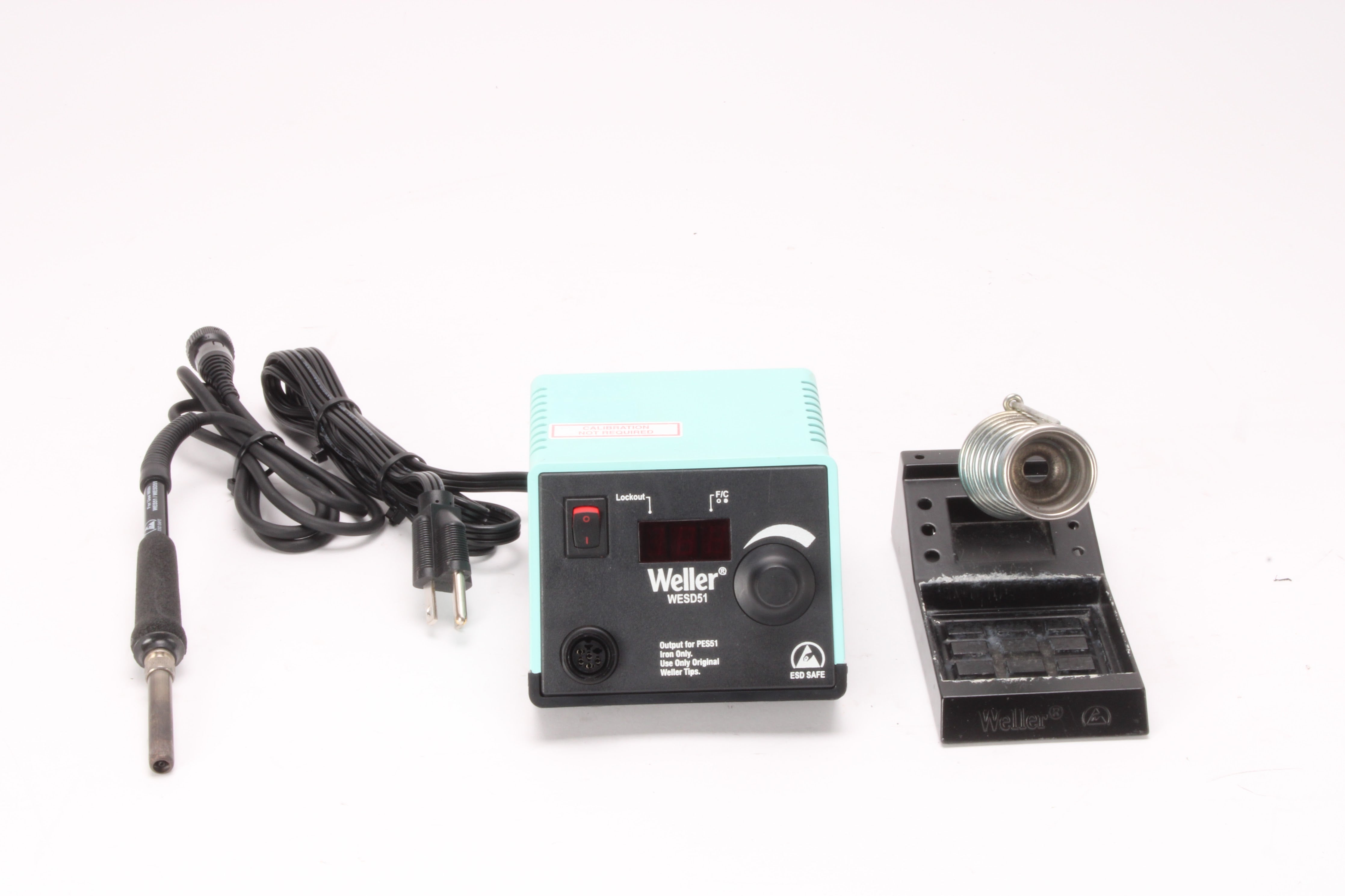 Weller WESD51 Soldering Station With PES51 Soldering Pencil and Stand ...