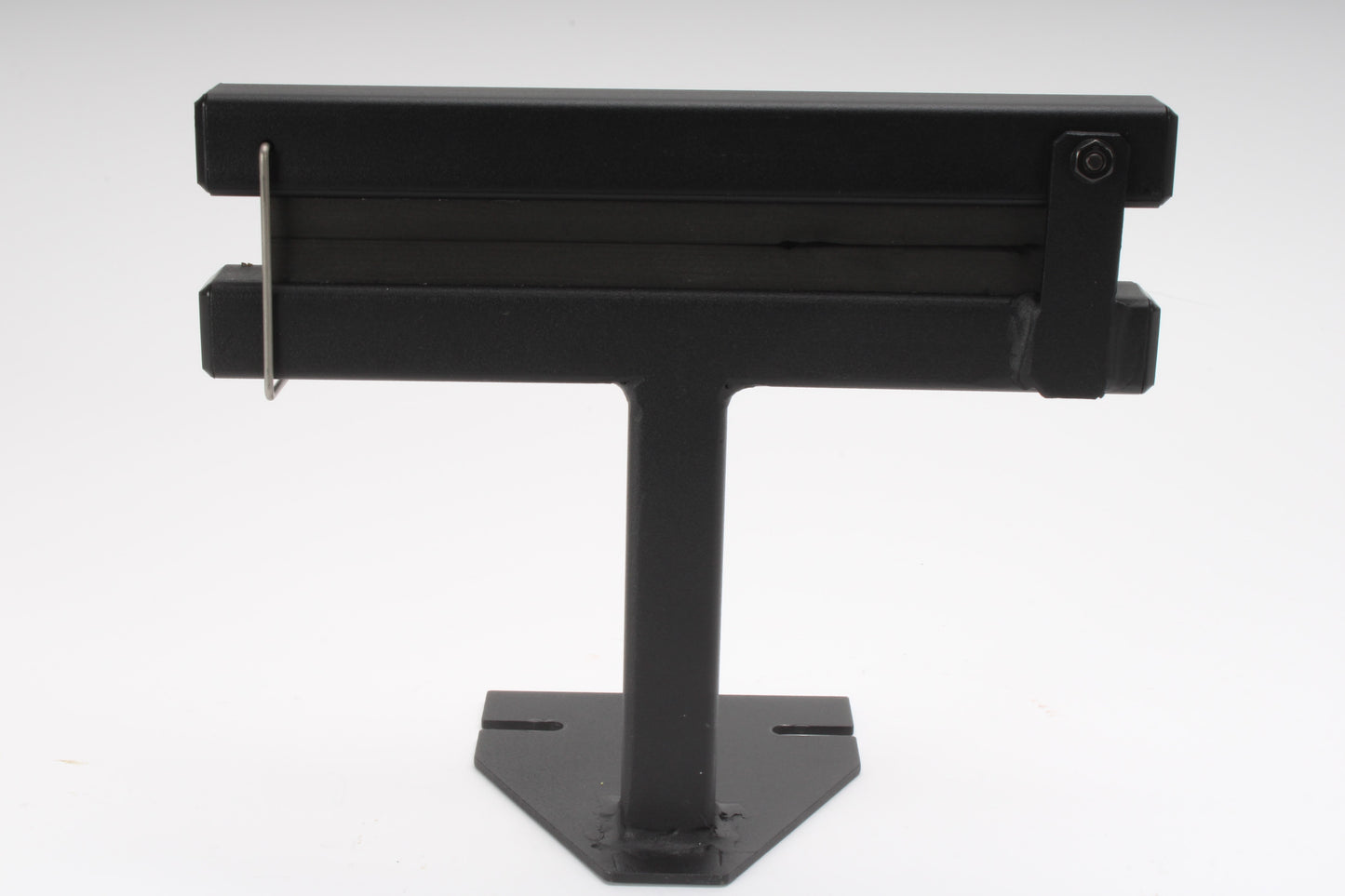 Newport CMS Cable Management System – NTC Tech