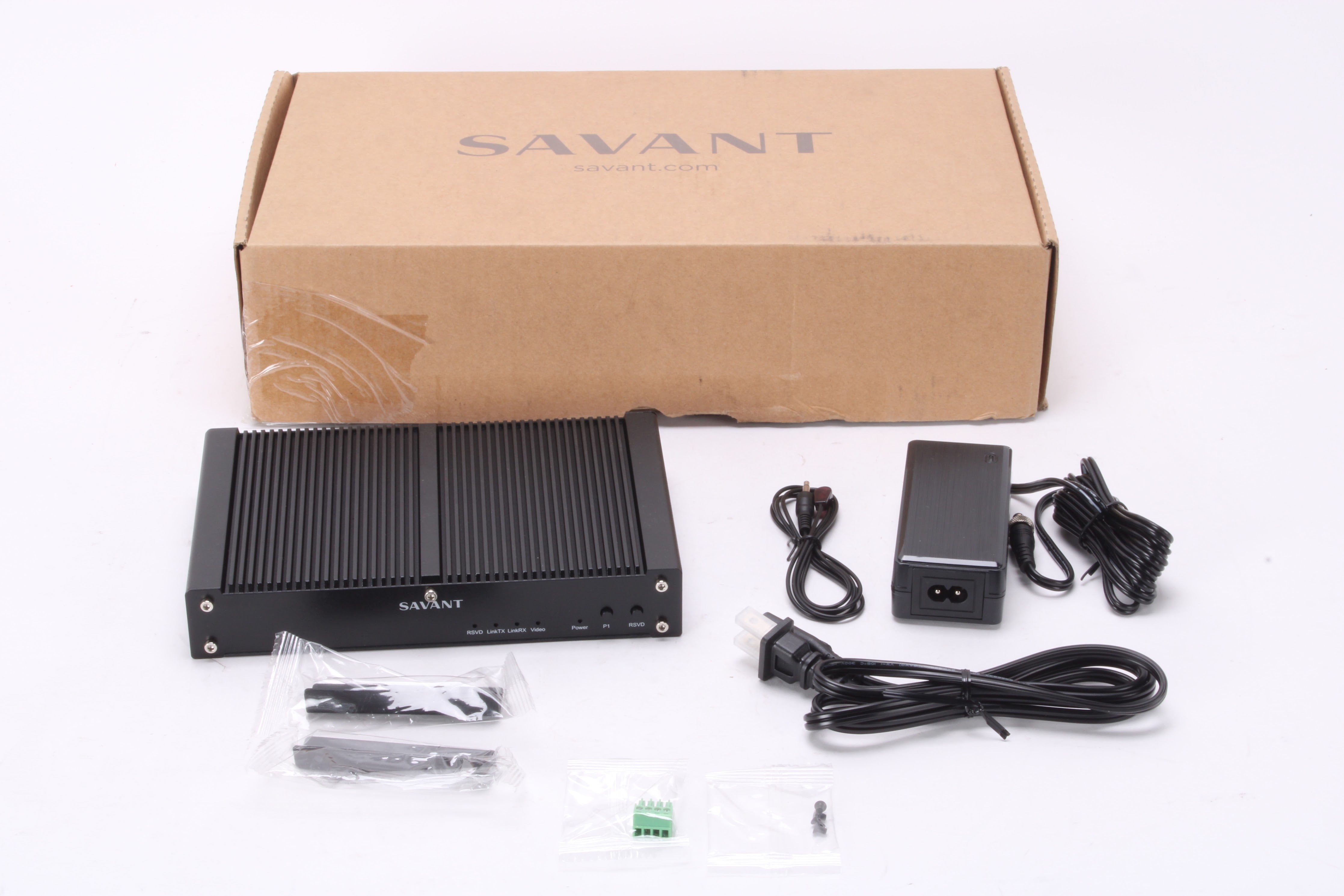 Savant PAV-VIMVP1C-10 Single Input 4K UHD IP Video Transmitter With Ac ...