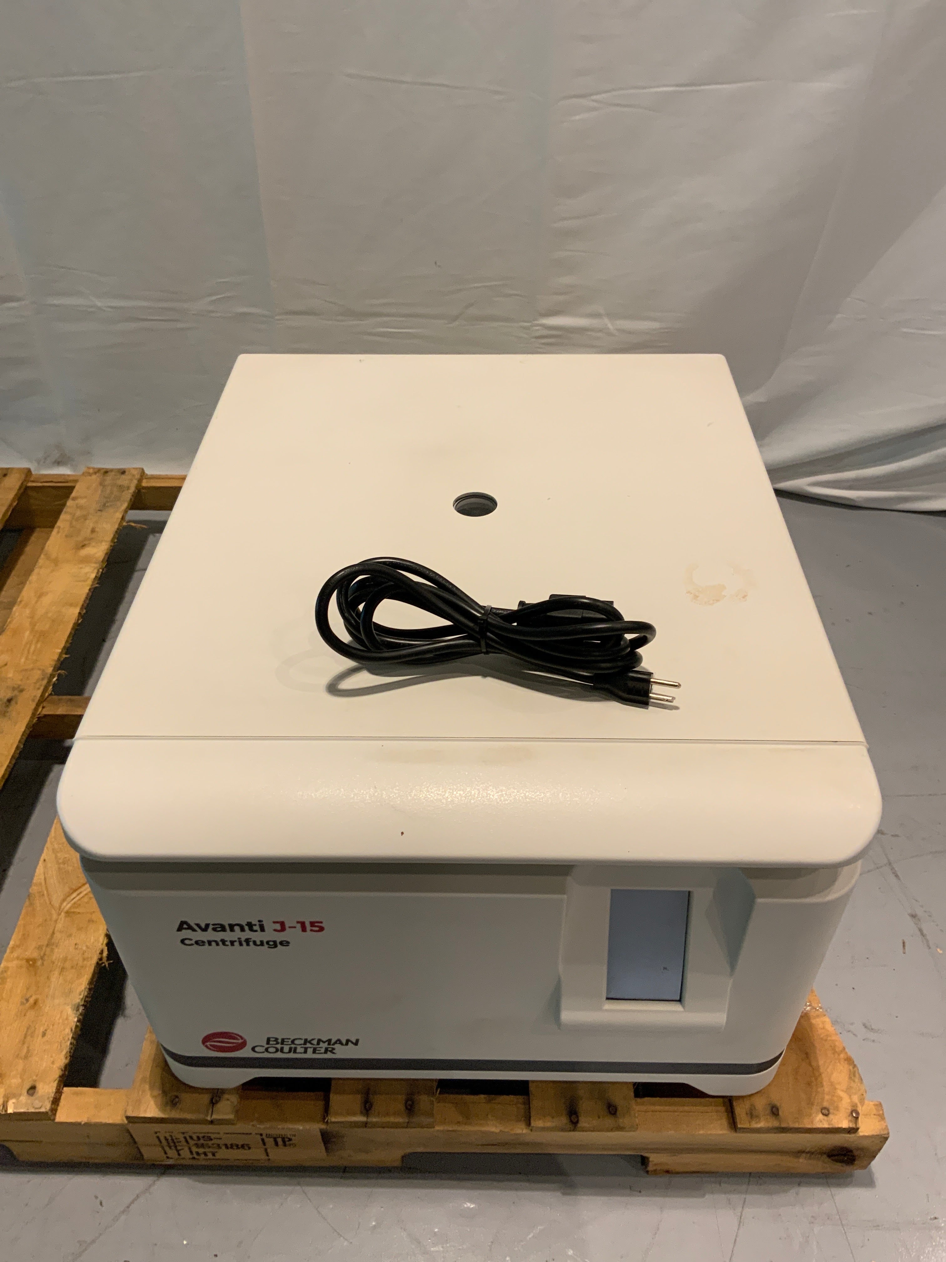 Beckman Coulter Avanti J-15 Benchtop Centrifuge W/ JS-4.750 Rotors & 4 ...