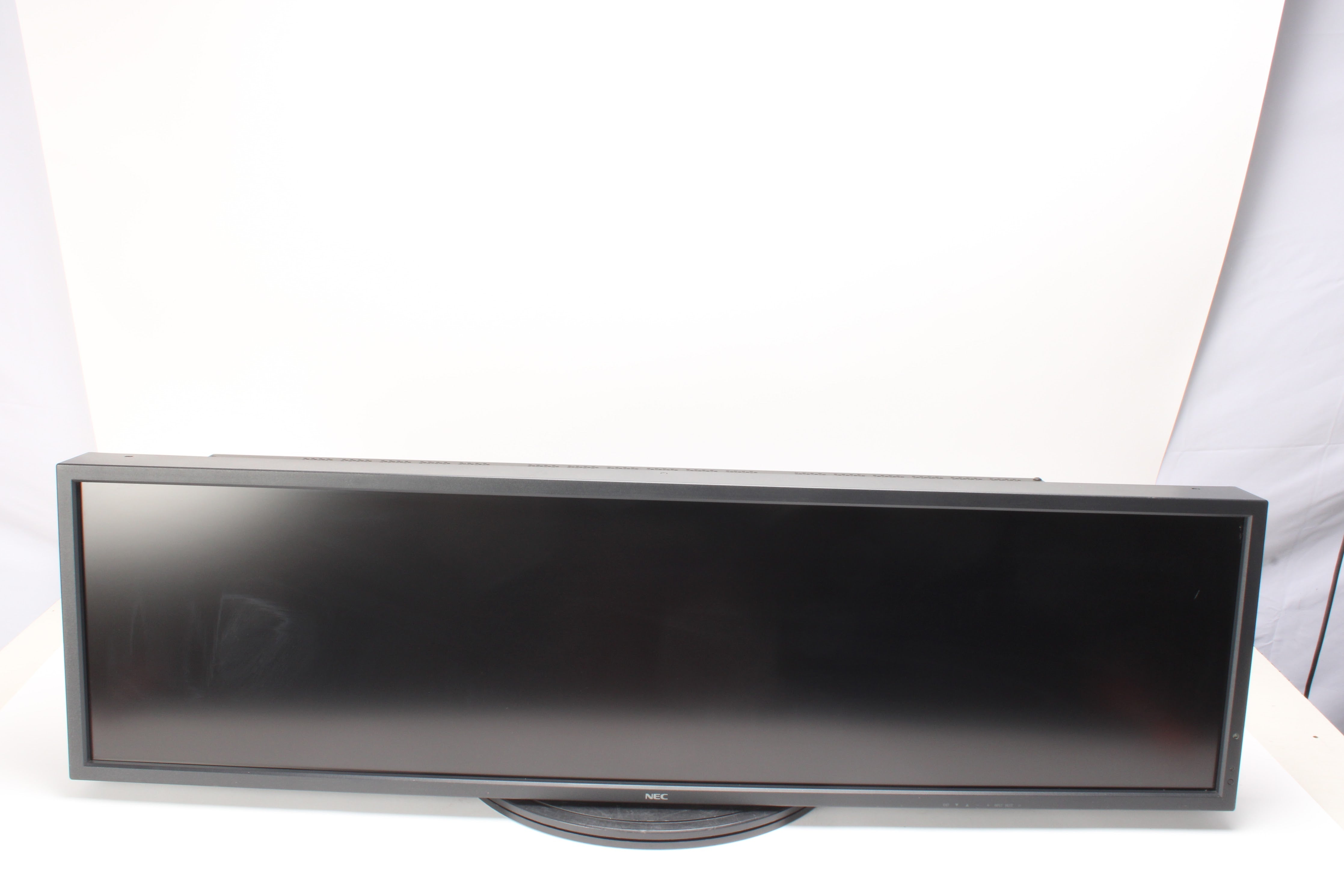 NEC MultiSync X431BT Digital Signage Display – NTC Tech